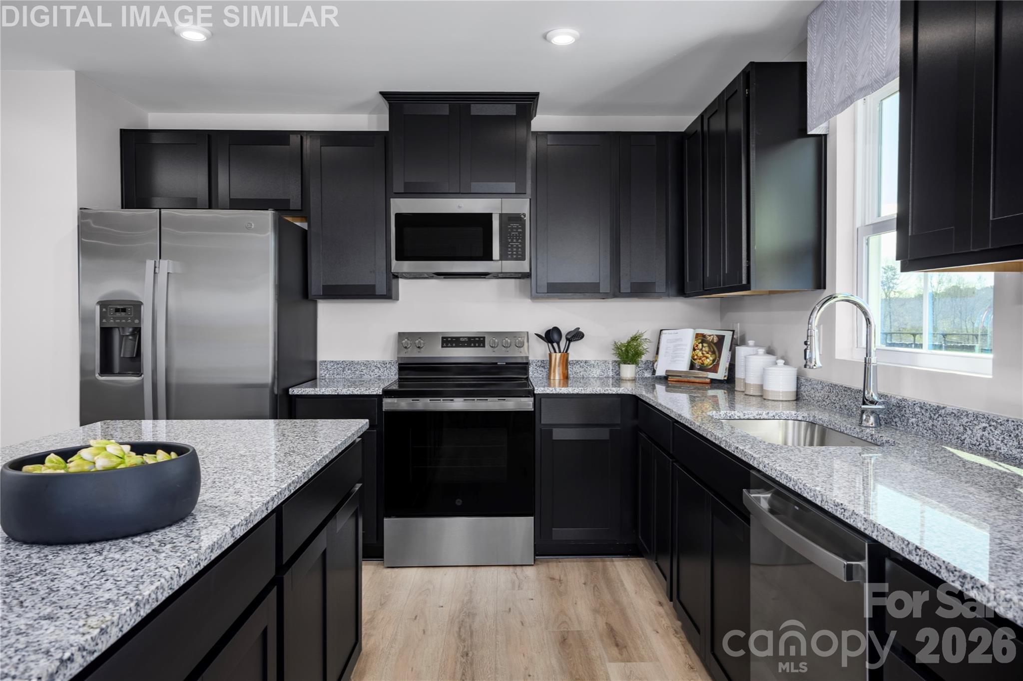 13111 Architecture Court, Charlotte, NC - photo 2 of 24