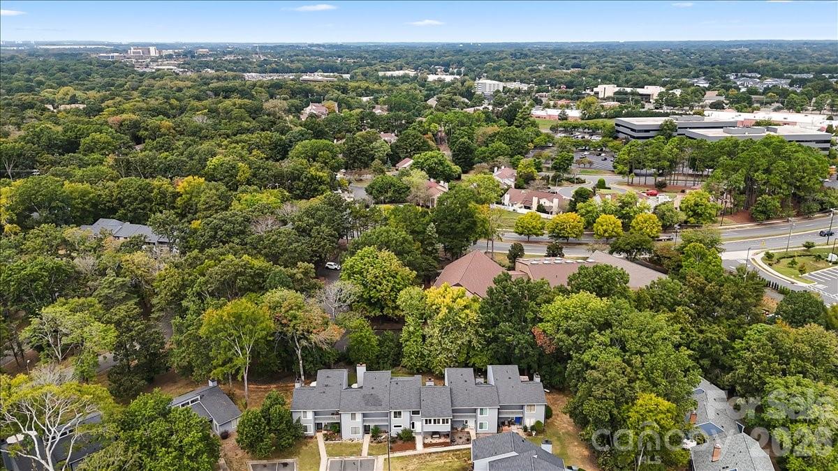Photo 42 of 6610 Point Comfort Lane, Charlotte, NC