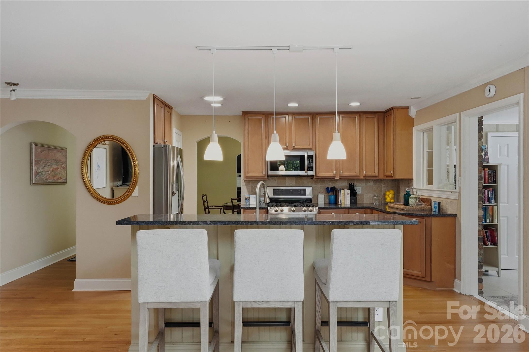 Photo 9 of 6014 Glenridge Road, Charlotte, NC