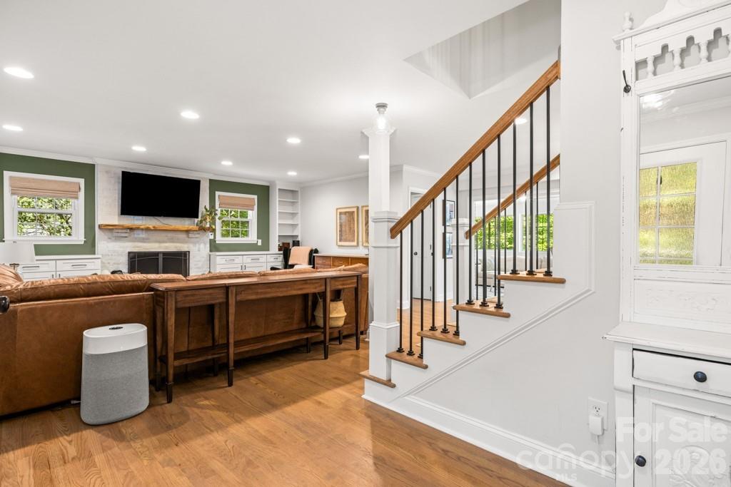 7814 Bradenton Drive, Charlotte, NC - photo 4 of 42