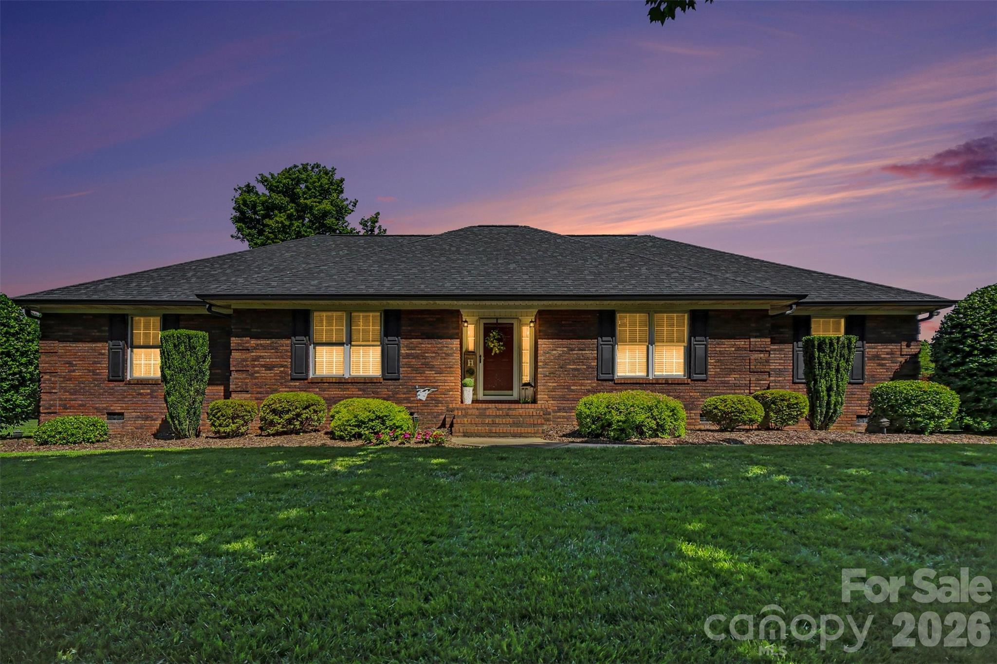 Photo 4 of 9903 Madres Court, Concord, NC
