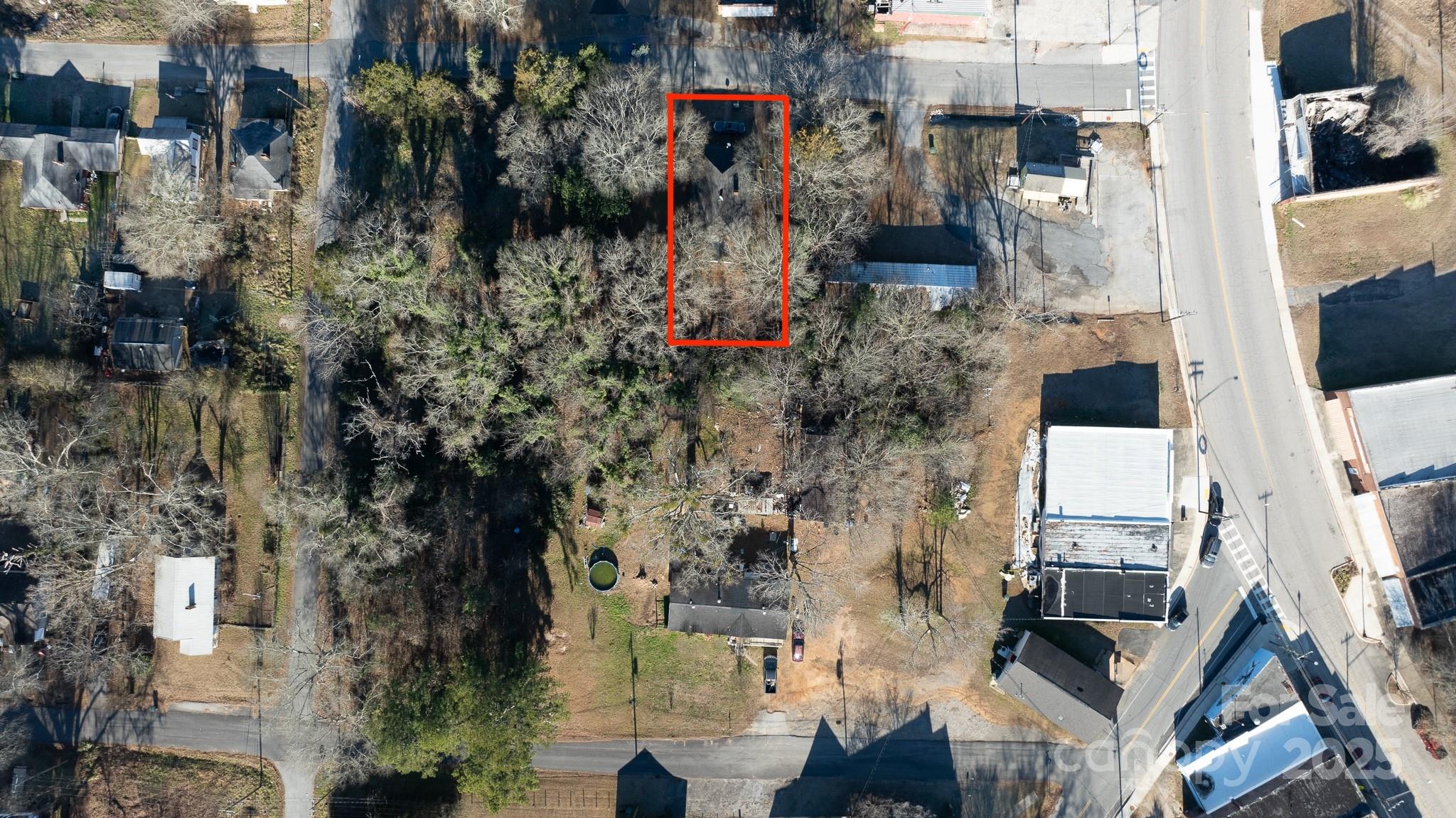 Photo 3 of 1 Catawba Avenue, Great Falls, SC