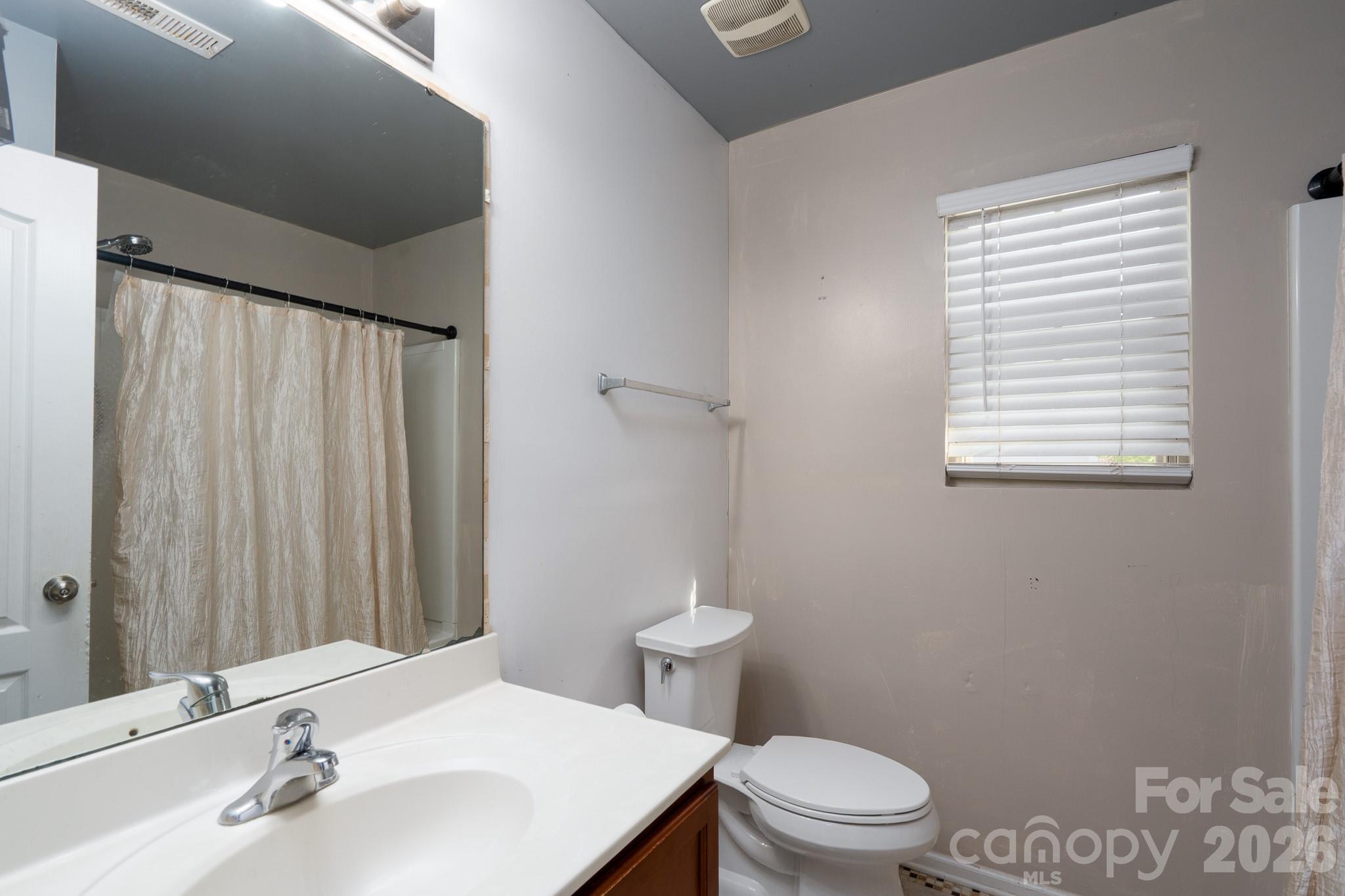 7329 Hidden Creek Drive, Charlotte, NC - photo 16 of 29