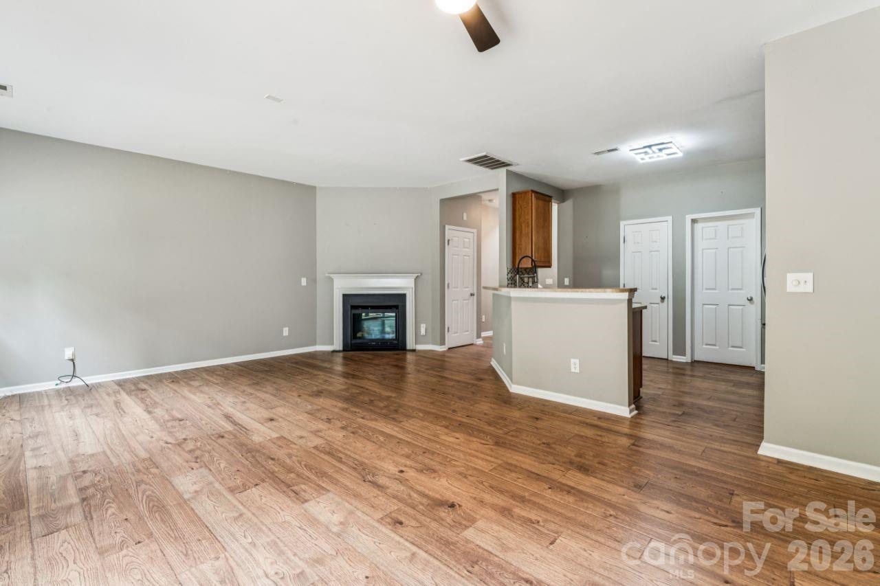 Photo 4 of 11961 Stratfield Place Circle, Pineville, NC