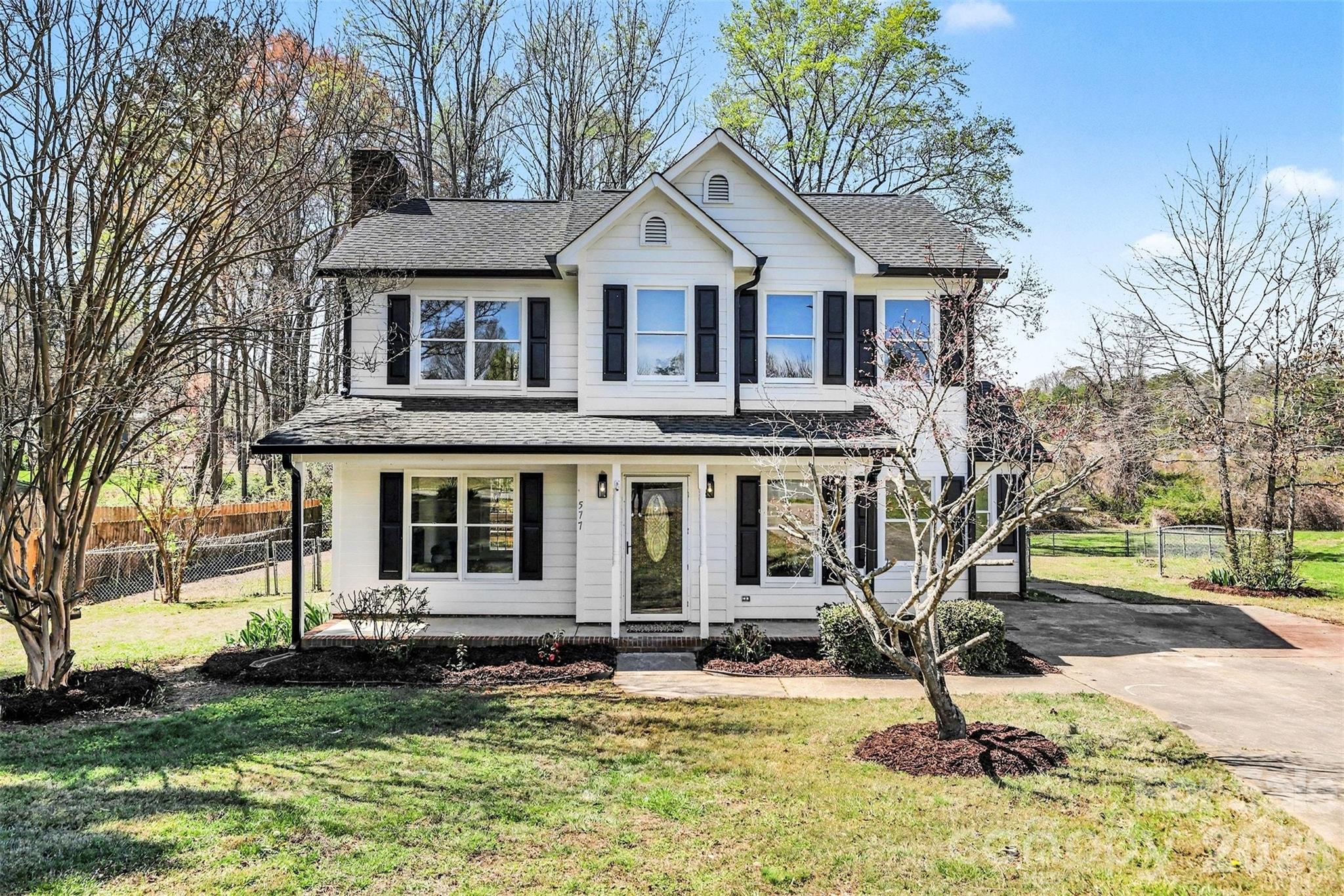 Photo 2 of 577 Tryon Place, Gastonia, NC