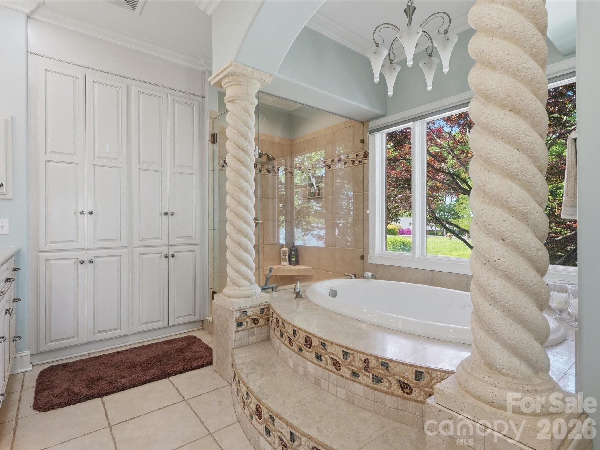 Home for sale at 154 Quail Hollow Drive, Kings Mountain, NC — photo 10 of 45