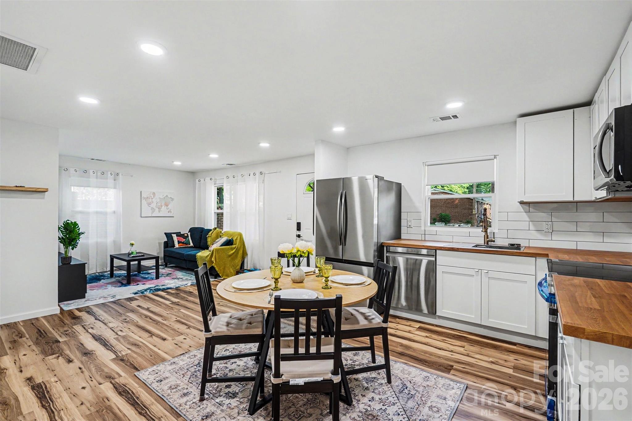 Photo 3 of 3628 Michigan Avenue, Charlotte, NC