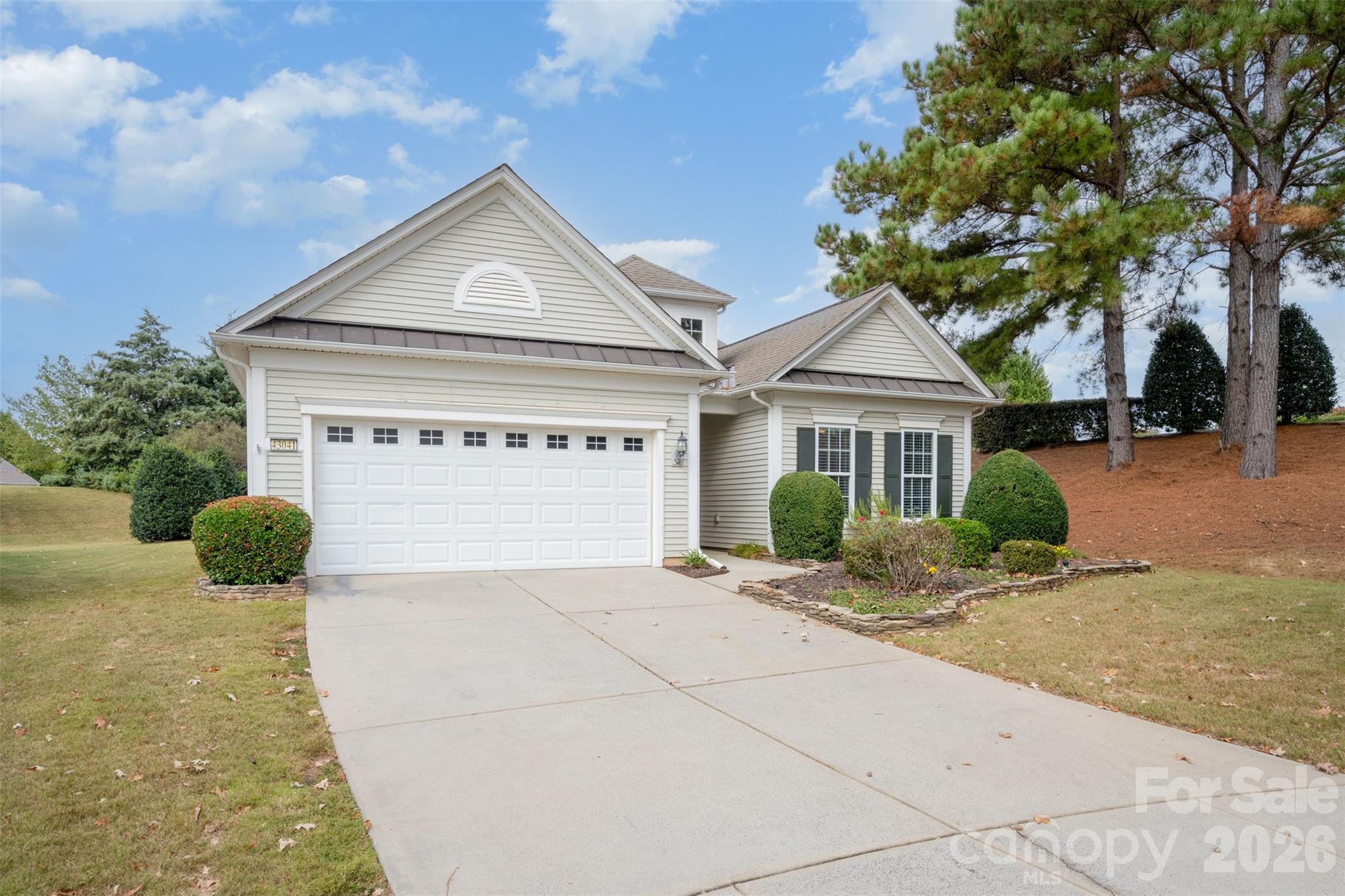 Photo 2 of 43041 Mimosa Court, Fort Mill, SC