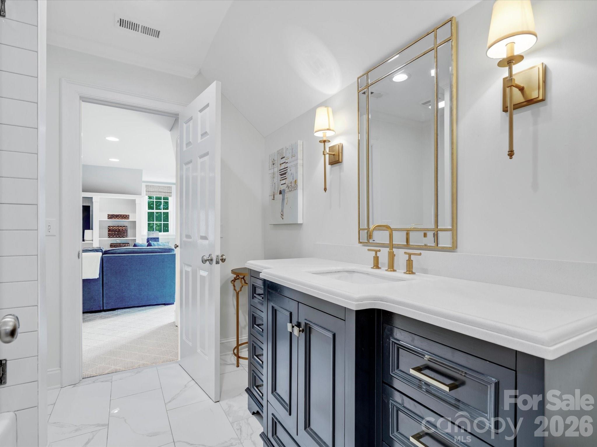 Photo 33 of 11624 Glenn Abbey Way, Charlotte, NC
