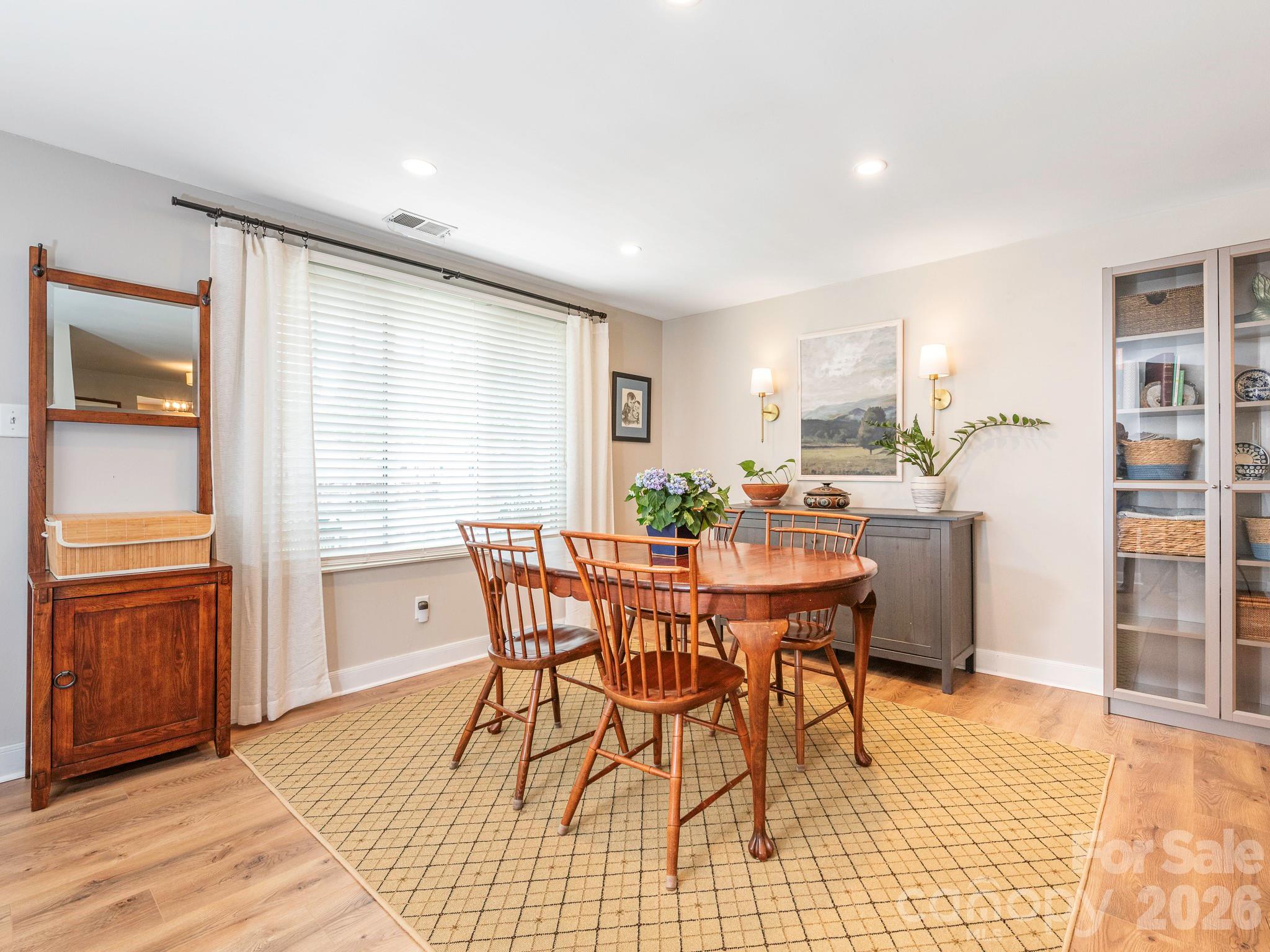 Photo 5 of 11613 Five Cedars Road, Charlotte, NC