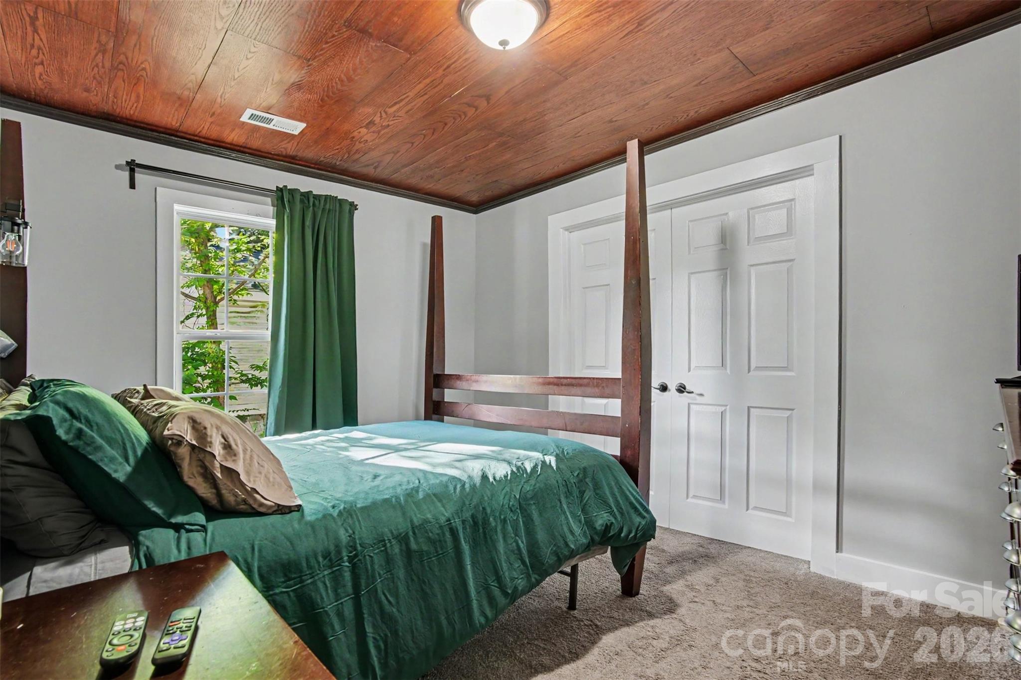 611 E 4th Avenue, Gastonia, NC - photo 9 of 18