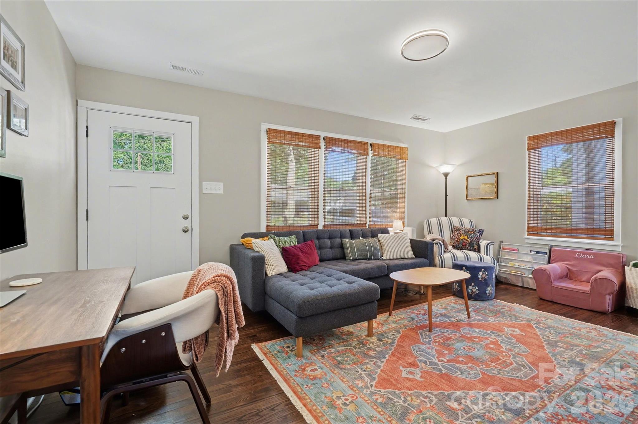 204 N Oak Street, Lowell, NC - photo 5 of 22