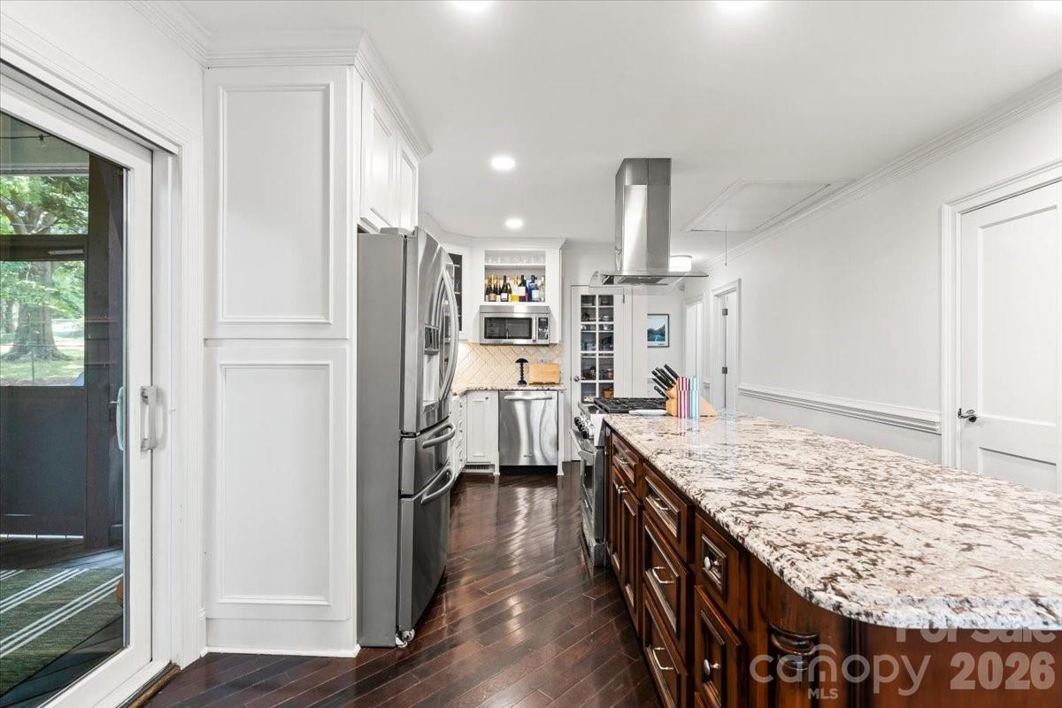 Photo 14 of 3000 Forest Park Drive, Charlotte, NC
