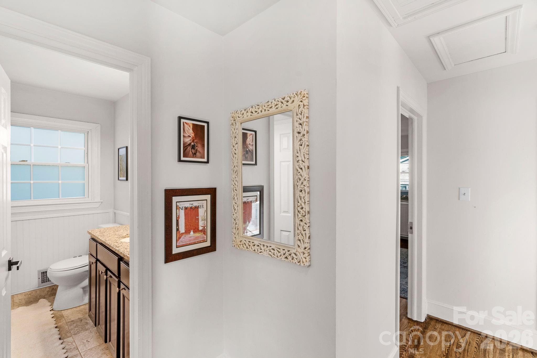 6038 Netherwood Drive, Charlotte, NC - photo 12 of 42