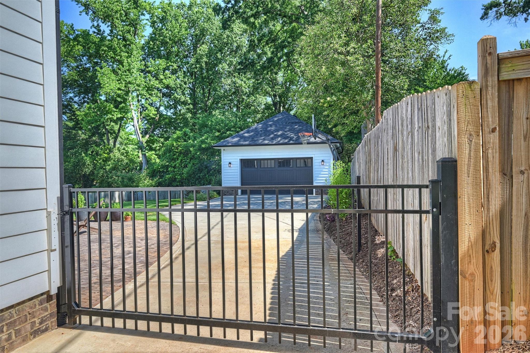 Photo 36 of 1241 Heather Lane, Charlotte, NC