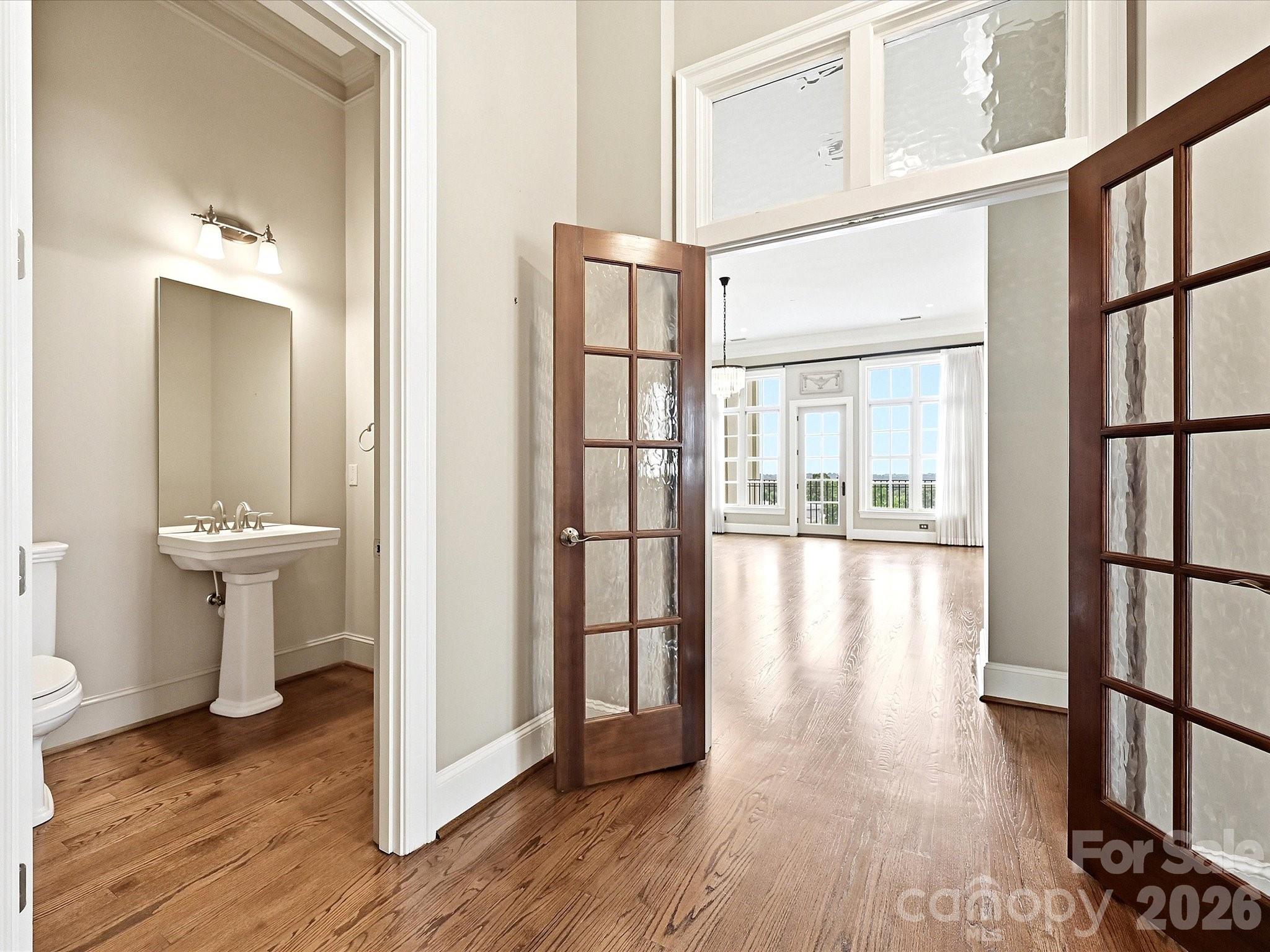 Photo 16 of 2823 Providence Road280, Charlotte, NC