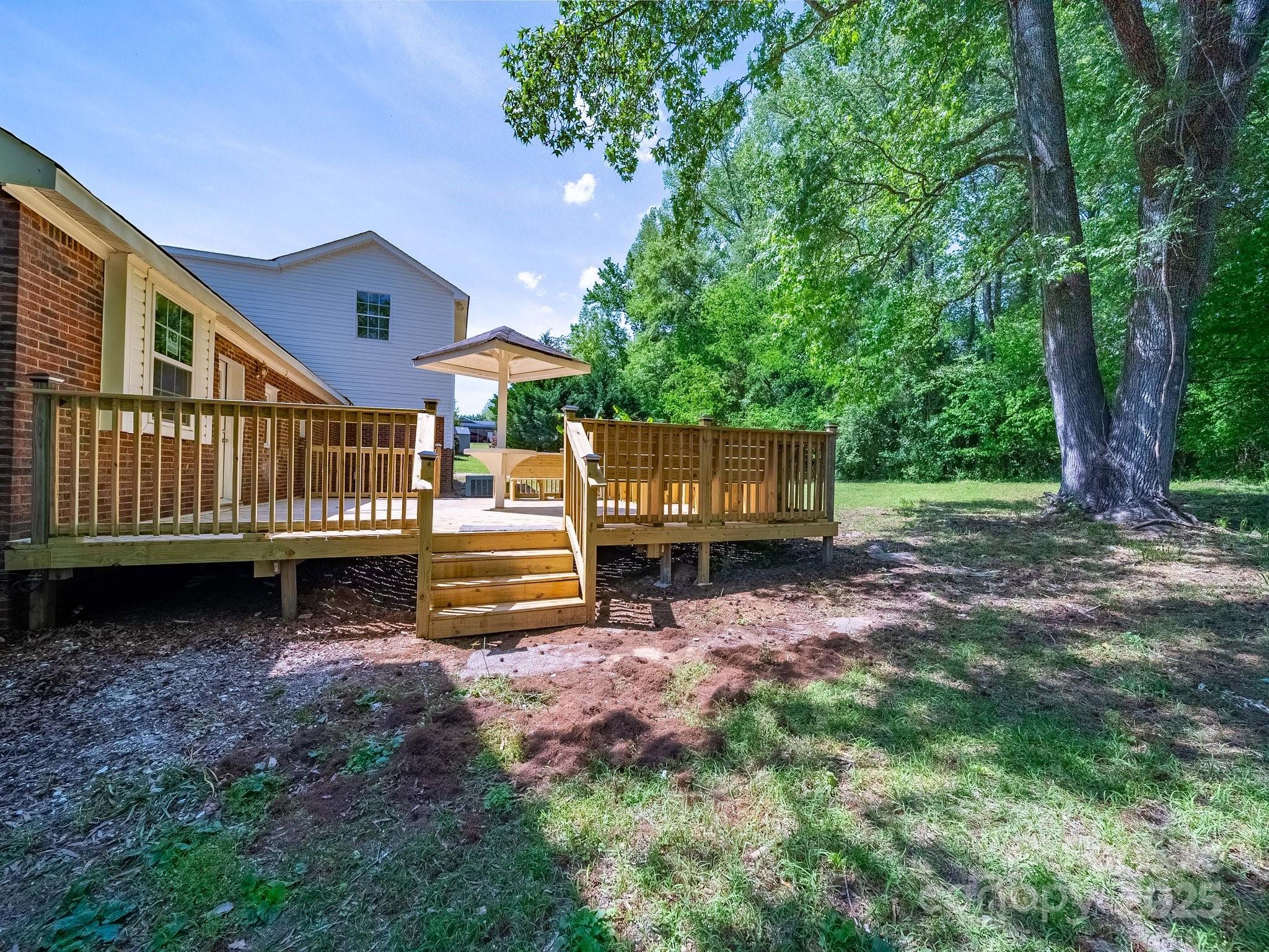 308 E Miller Street1, Jefferson, SC - photo 6 of 45