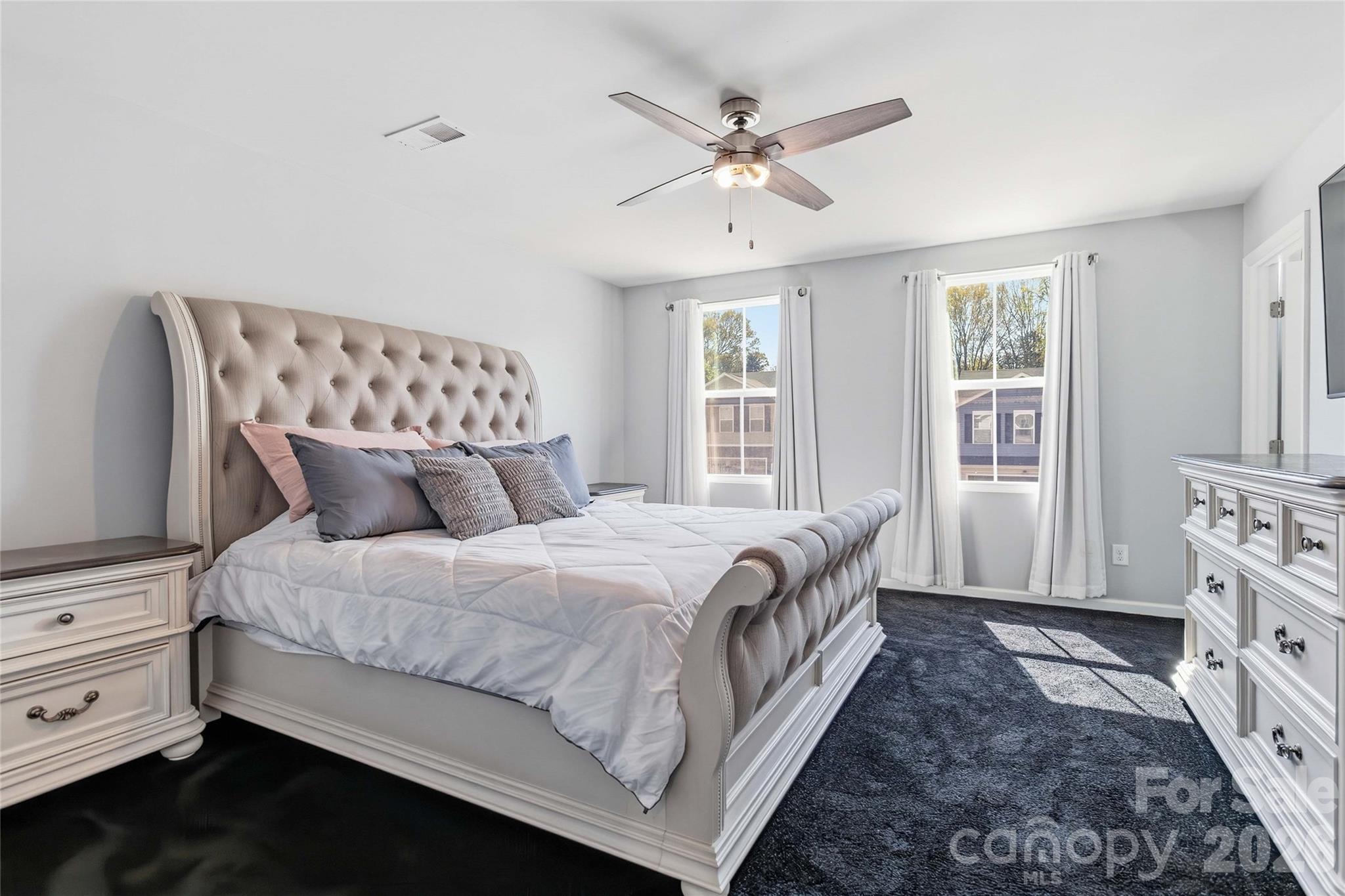 Photo 16 of 5127 Merwyn Avenue, Charlotte, NC
