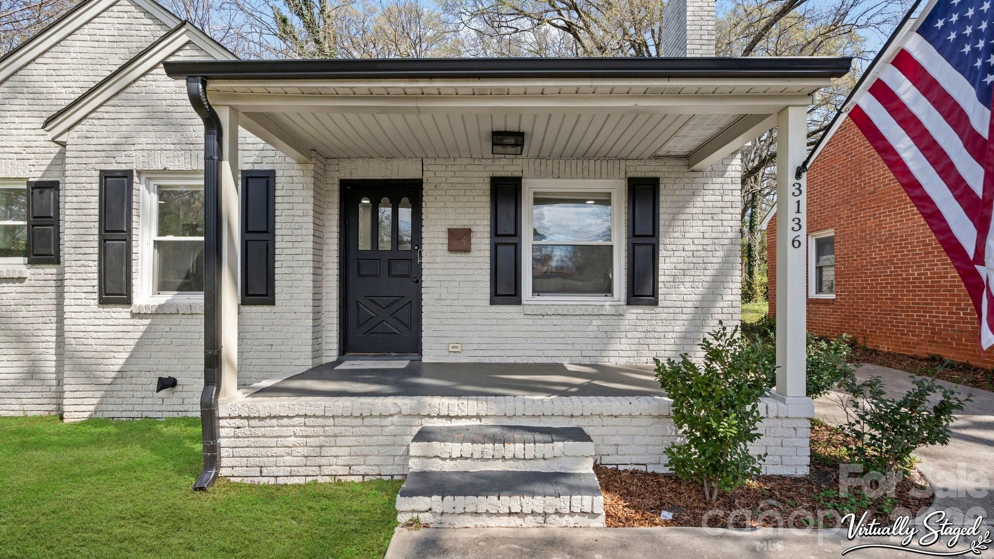 Photo 3 of 3136 Mathis Drive, Charlotte, NC