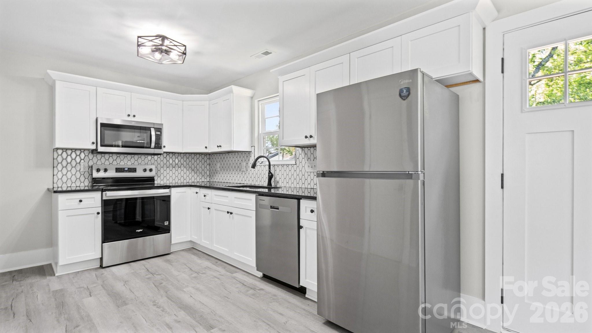 125 Oregon Street, Charlotte, NC - photo 14 of 21