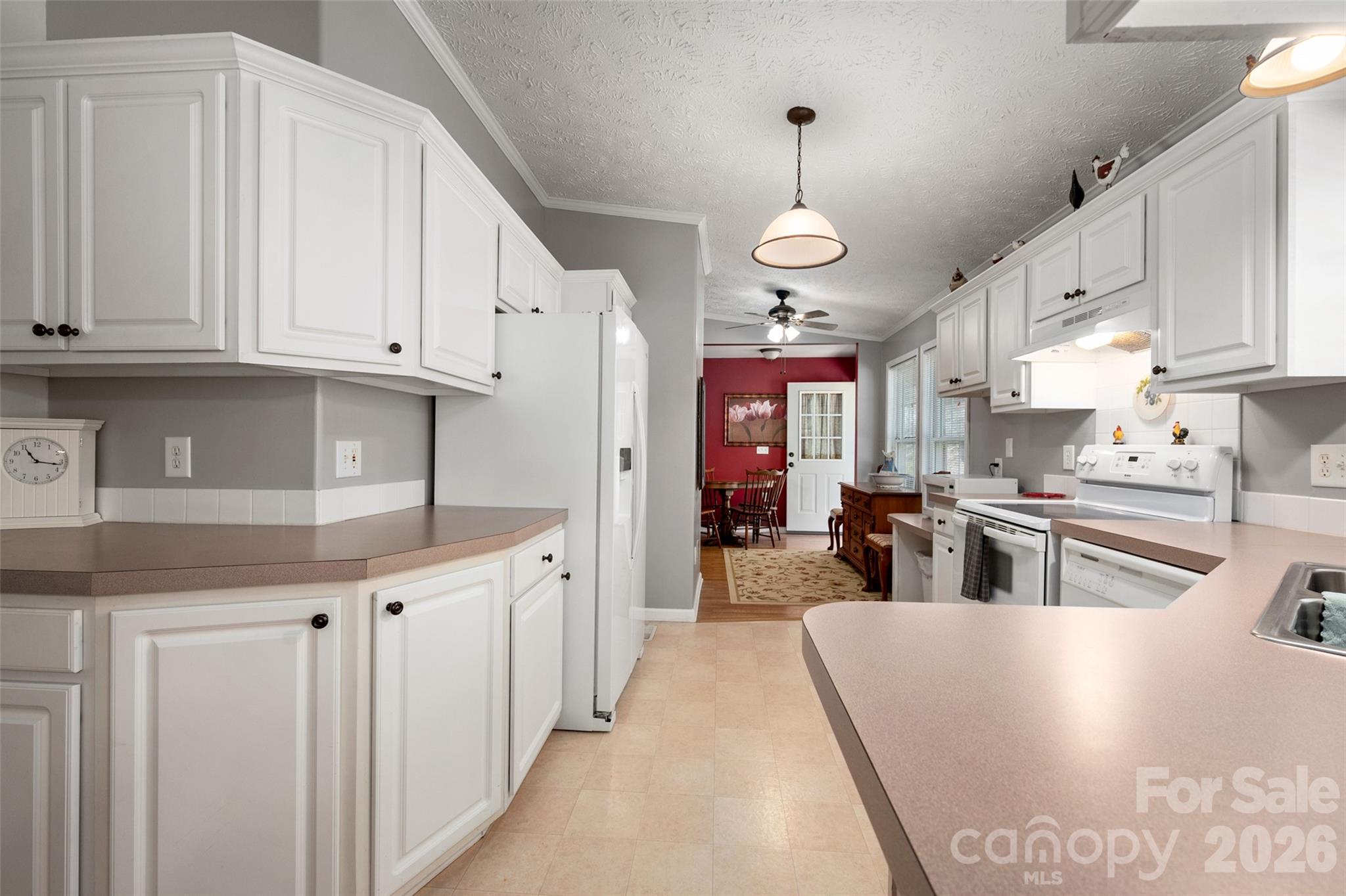 2504 Cottage Lane, Liberty Hill, SC - photo 10 of 49