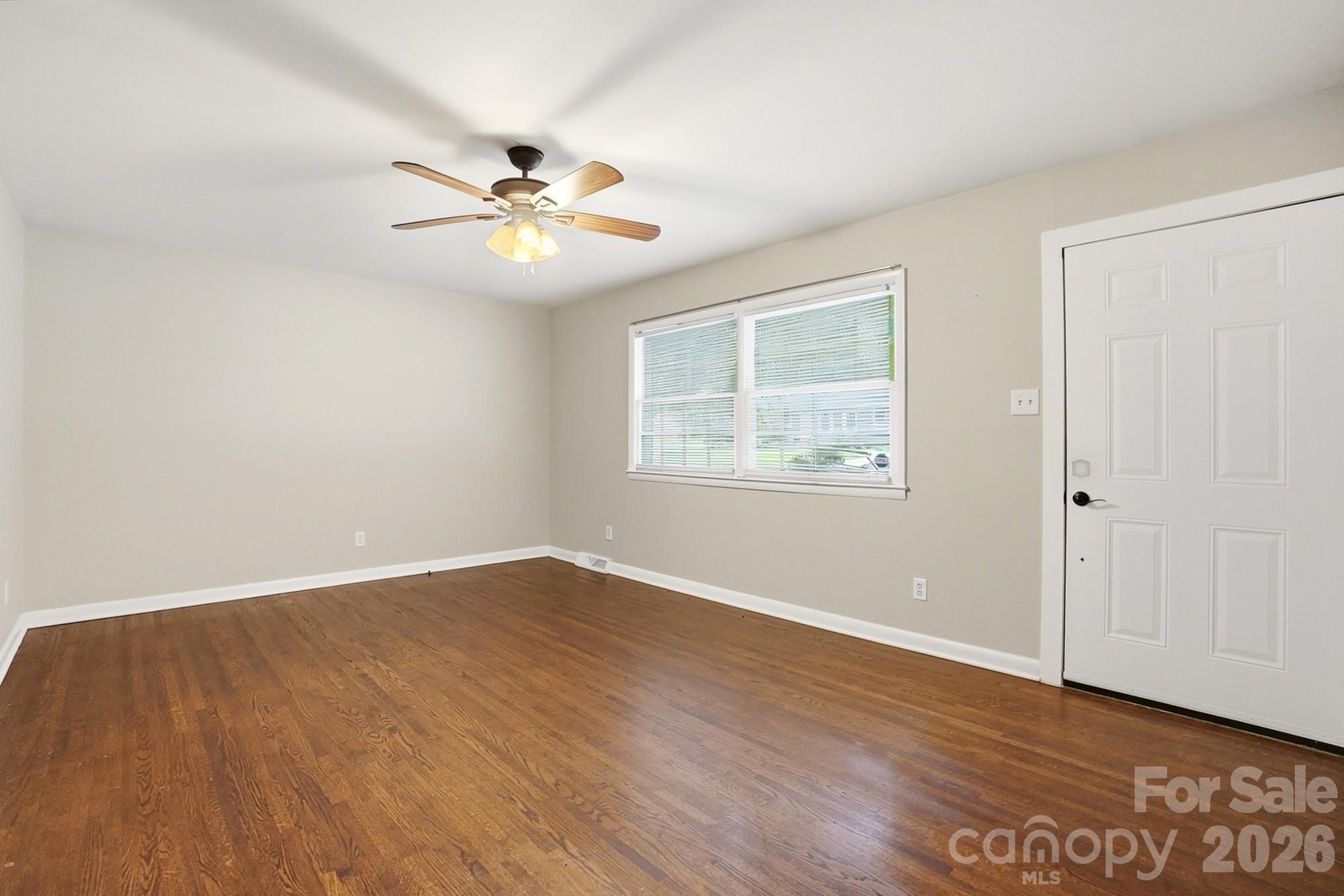 Photo 3 of 6308 Covecreek Drive, Charlotte, NC
