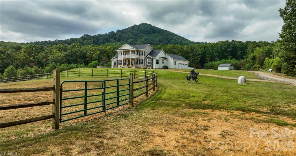 Photo 4 of 204 Violet Ridge, Lowgap, NC