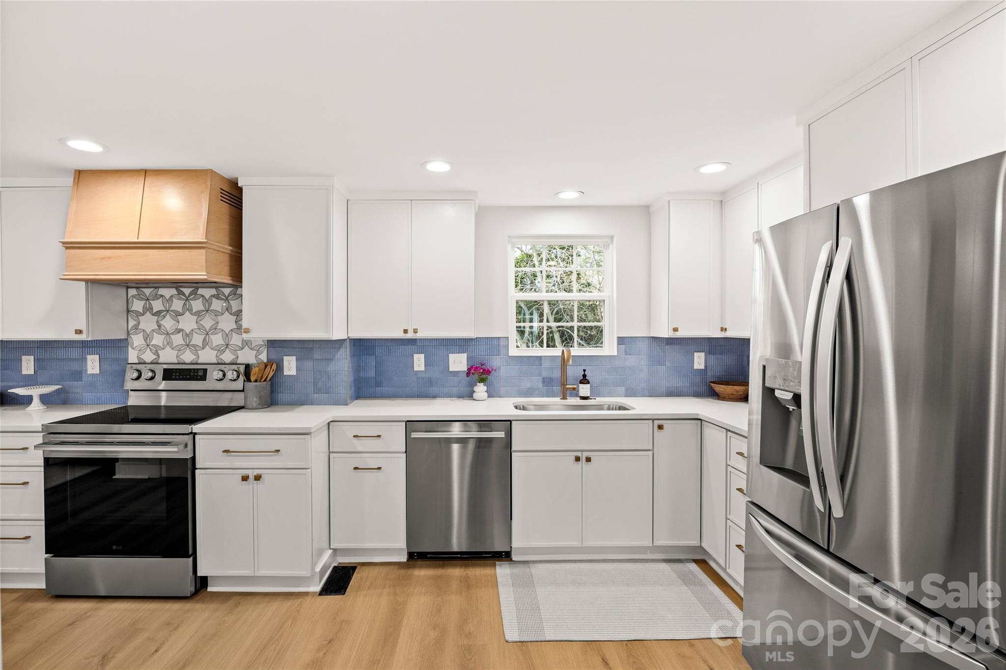 Photo 14 of 417 Regency Drive, Charlotte, NC