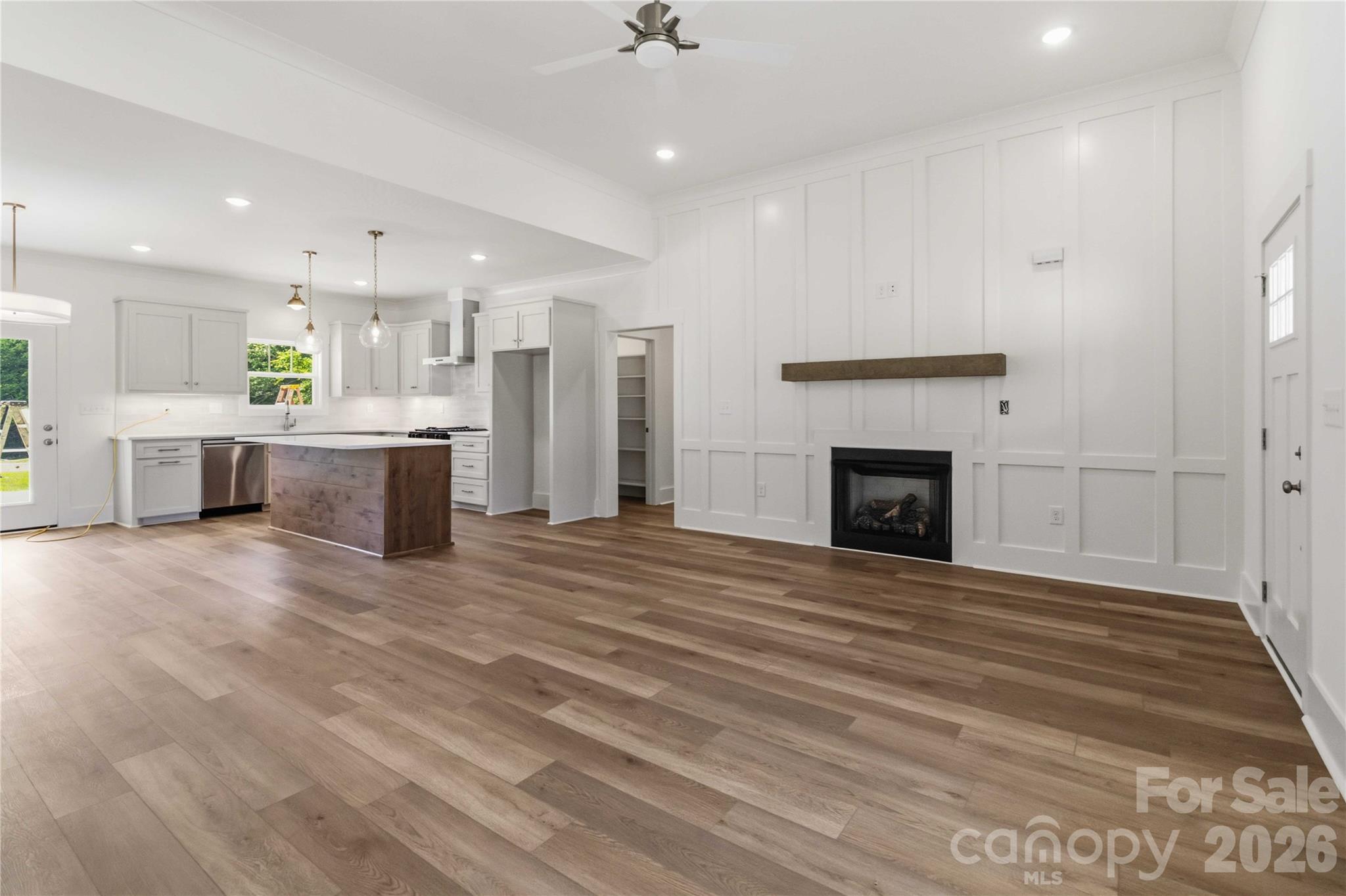 352 Adams Road, Clover, SC - photo 5 of 39