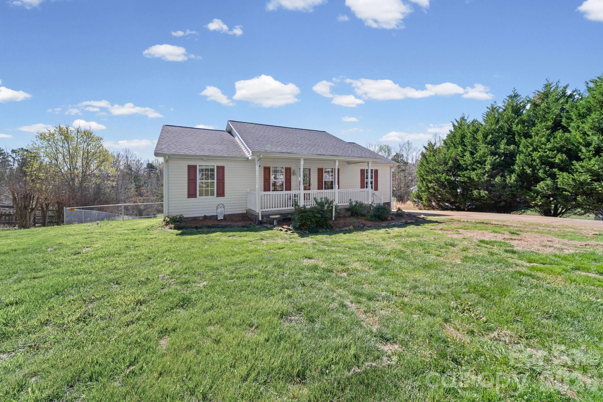 1024 Daniel Drive, Stanley, NC