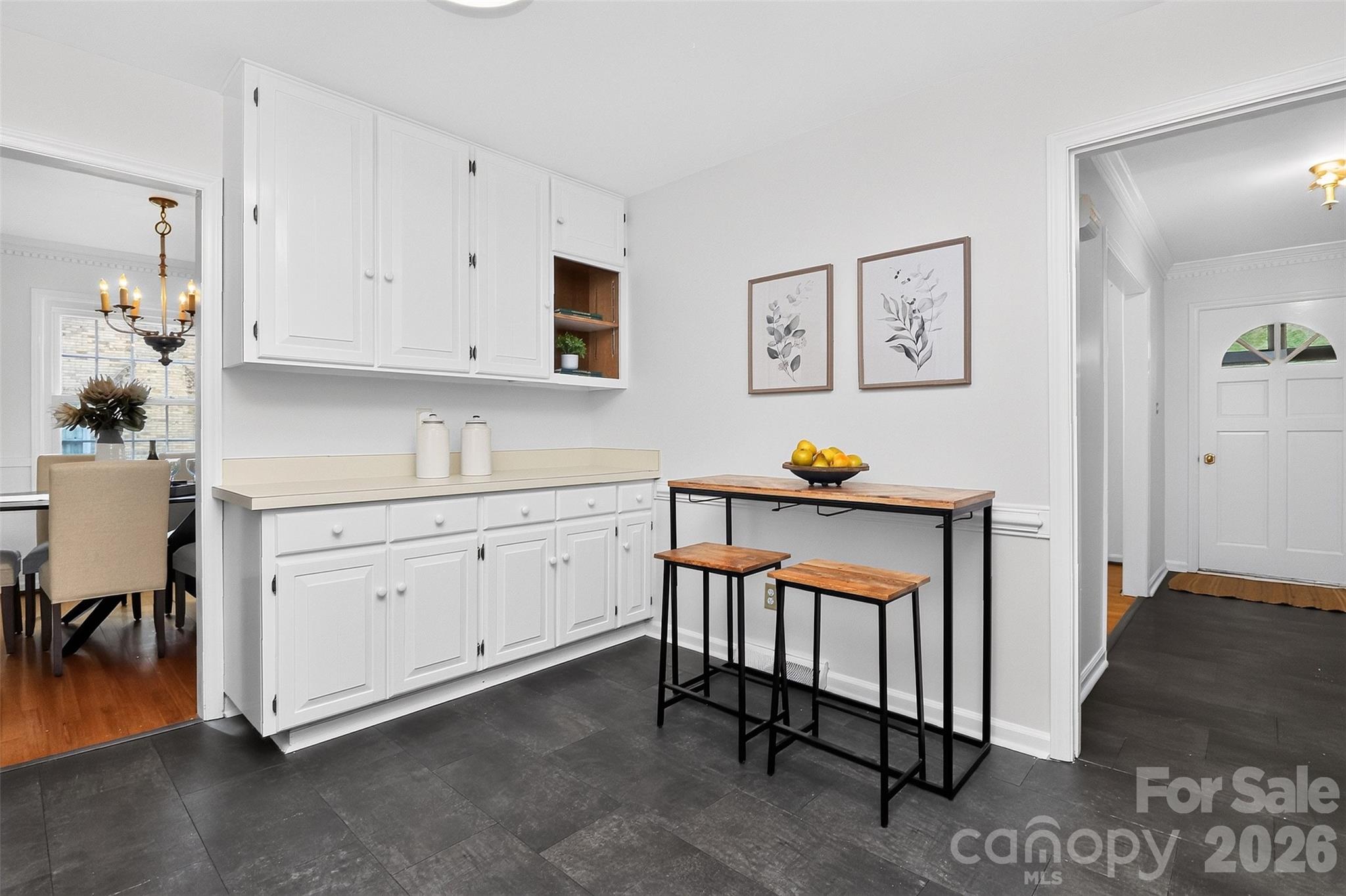 Photo 8 of 6725 Windyrush Road, Charlotte, NC