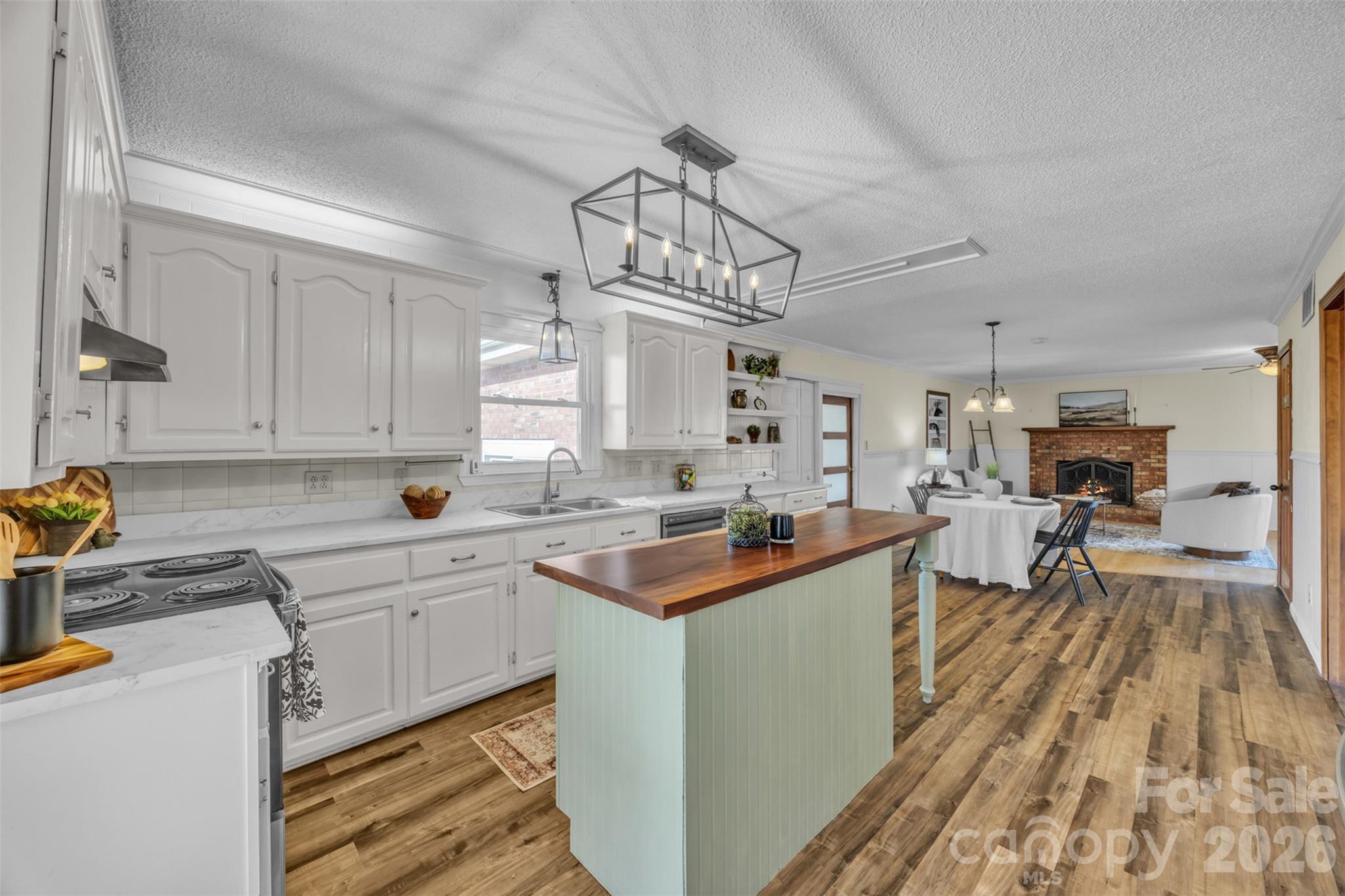 280 Forest Acres Lane, Taylorsville, NC
