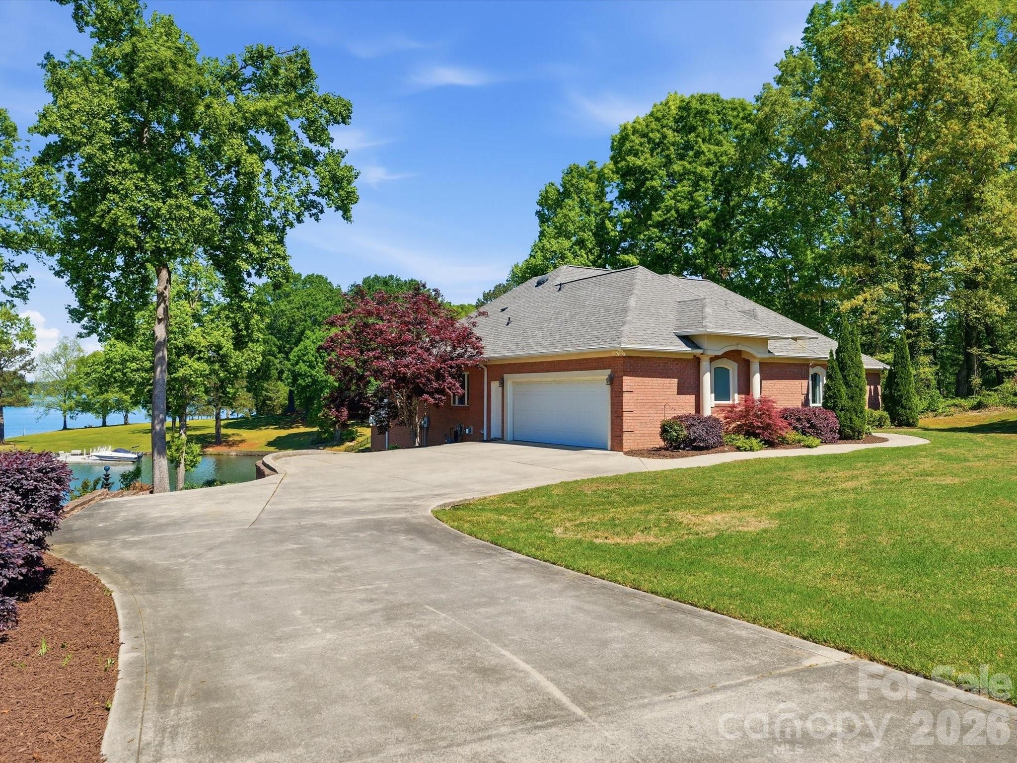 Home for sale at 154 Quail Hollow Drive, Kings Mountain, NC — photo 40 of 45