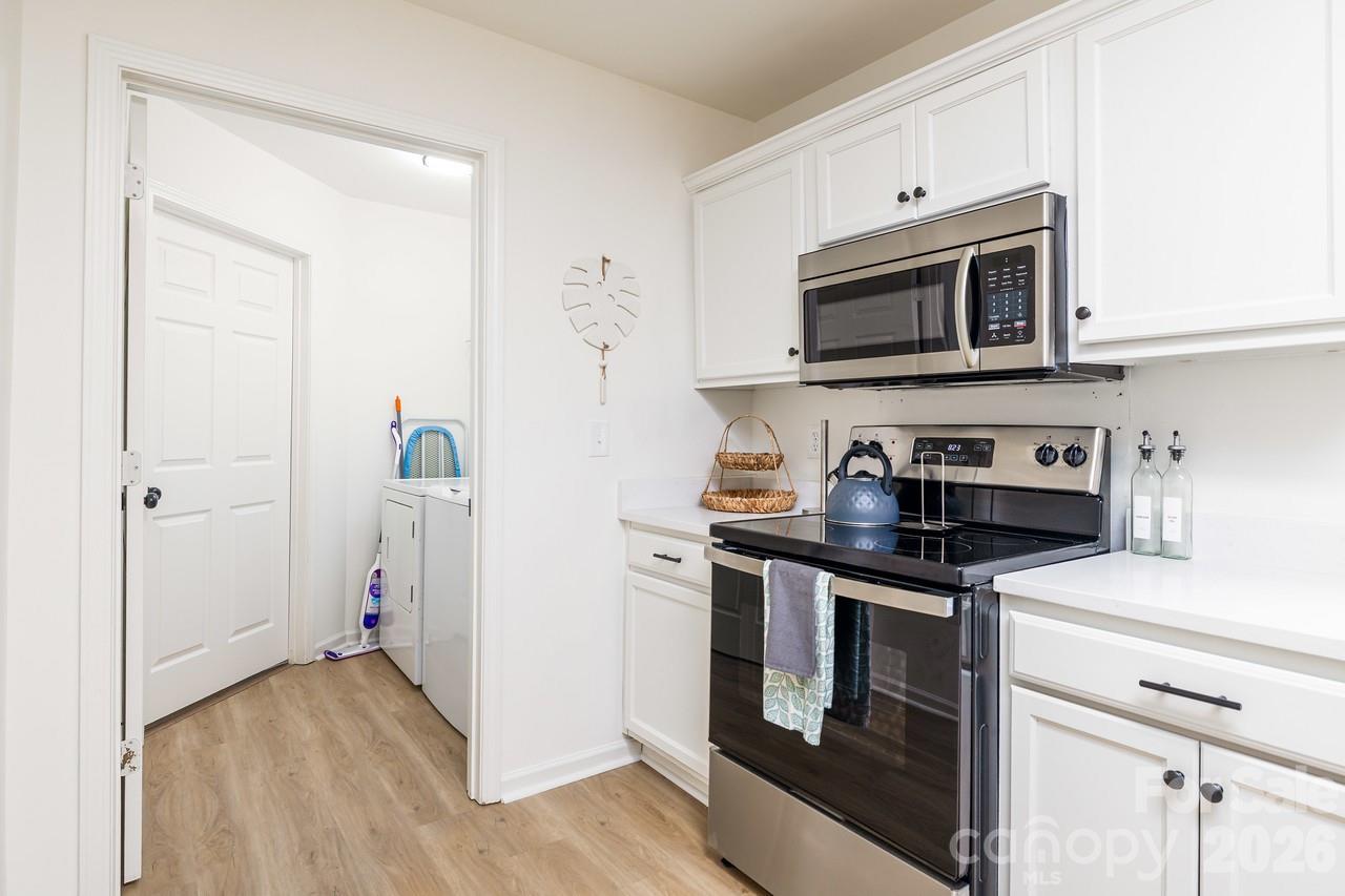 Photo 13 of 5229 Tarrywood Lane, Charlotte, NC