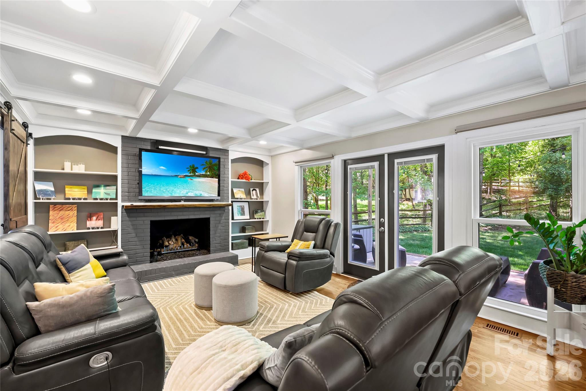 Photo 3 of 5525 Lancelot Drive, Charlotte, NC