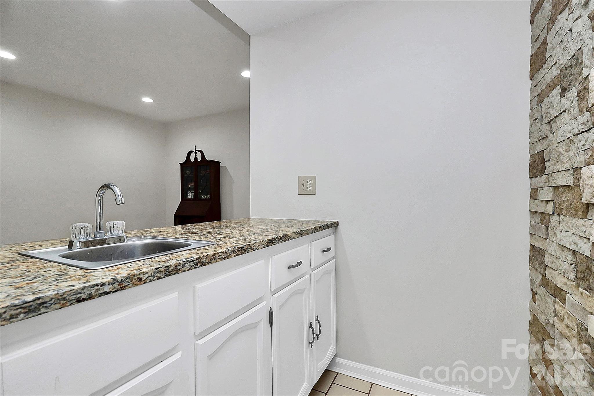 16 Woodvine Lane, Clover, SC - photo 32 of 49