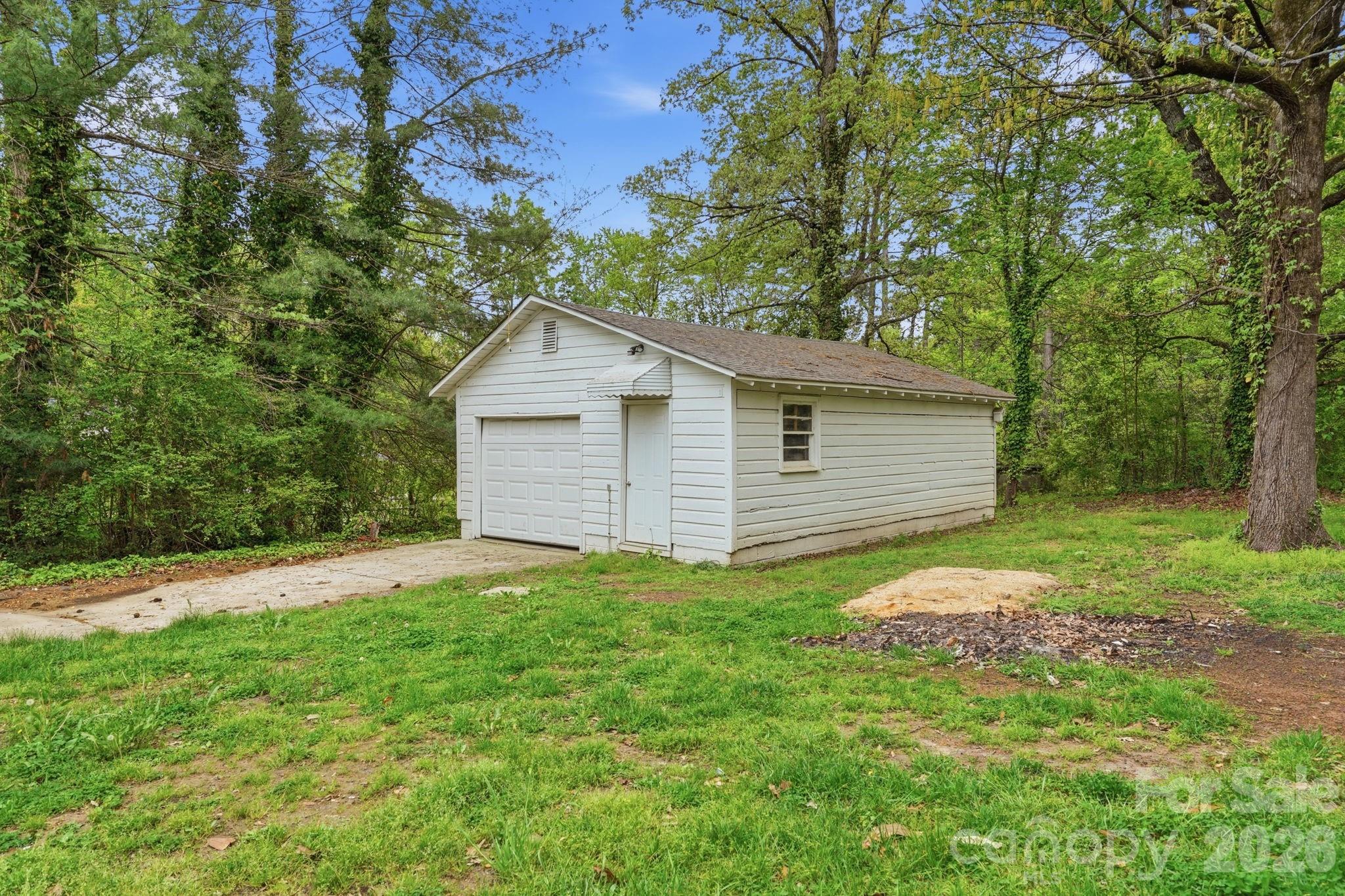 Photo 36 of 8825 Mcclure Circle, Charlotte, NC