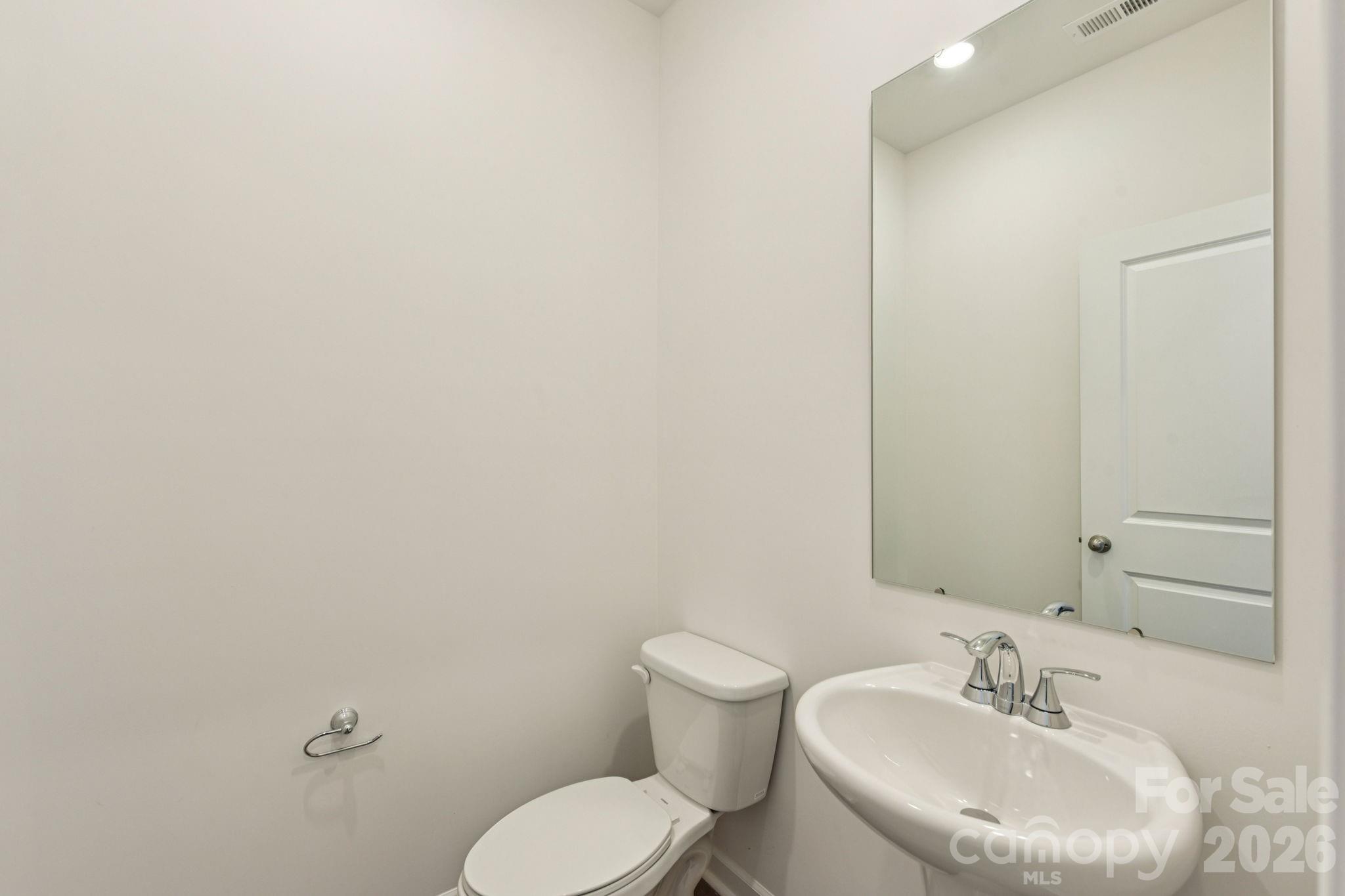 Photo 7 of 9036 Foggy Brook Loop, Charlotte, NC