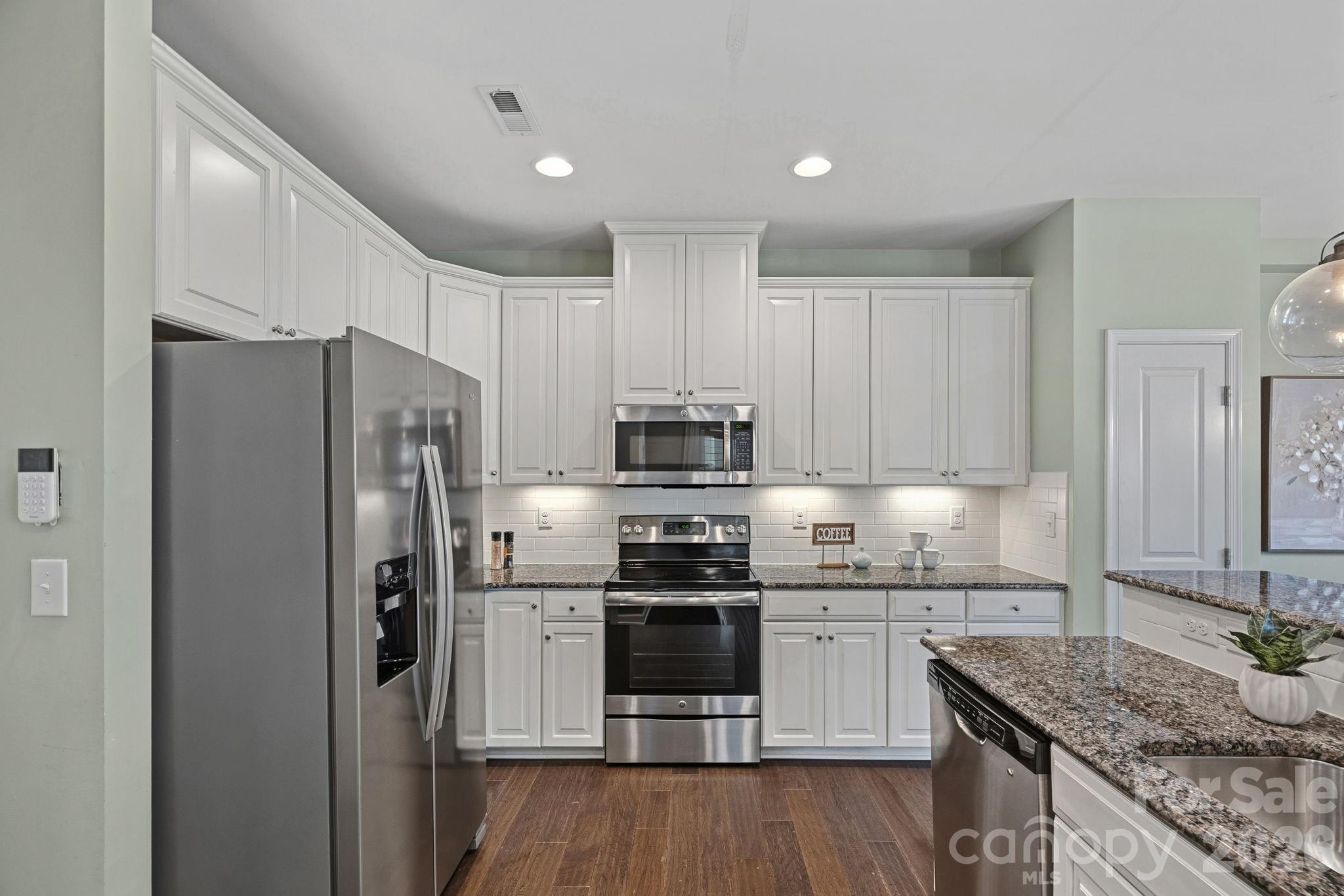 Photo 13 of 3719 Dolly Madison Road, Charlotte, NC