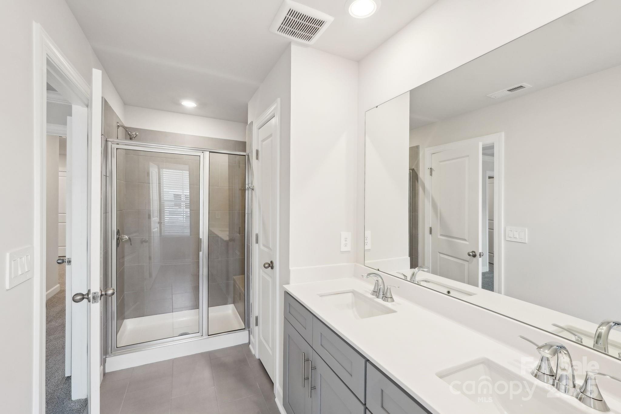 124 Utility LaneD, Mooresville, NC - photo 18 of 28