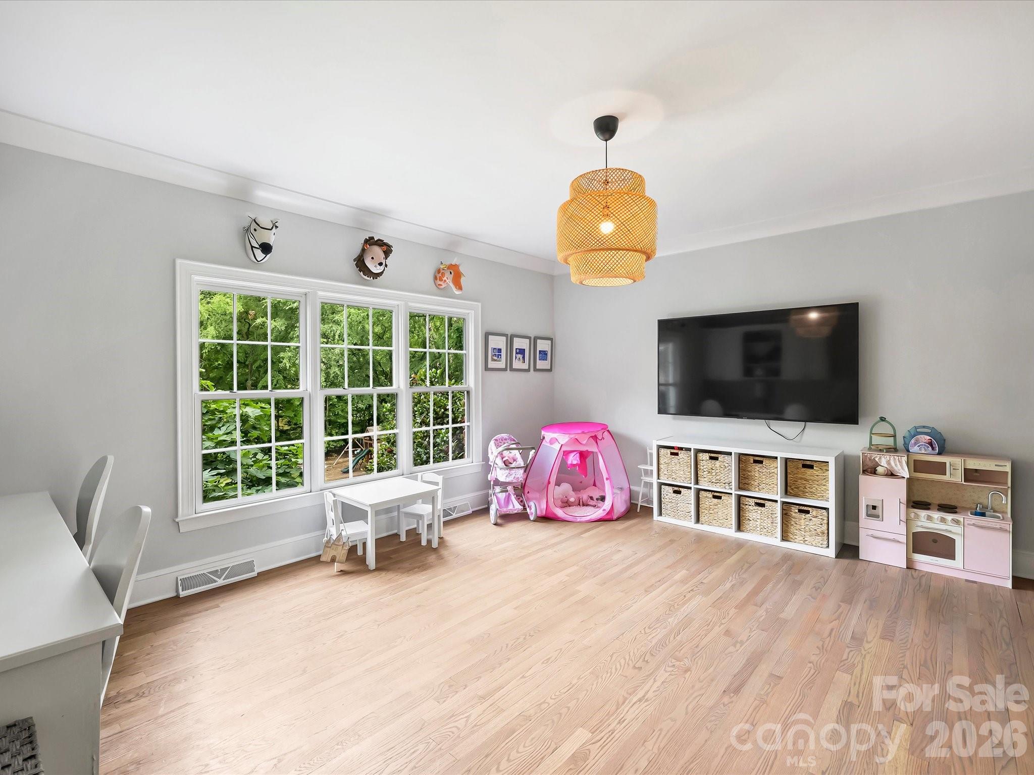 Photo 6 of 4017 Moorland Drive, Charlotte, NC