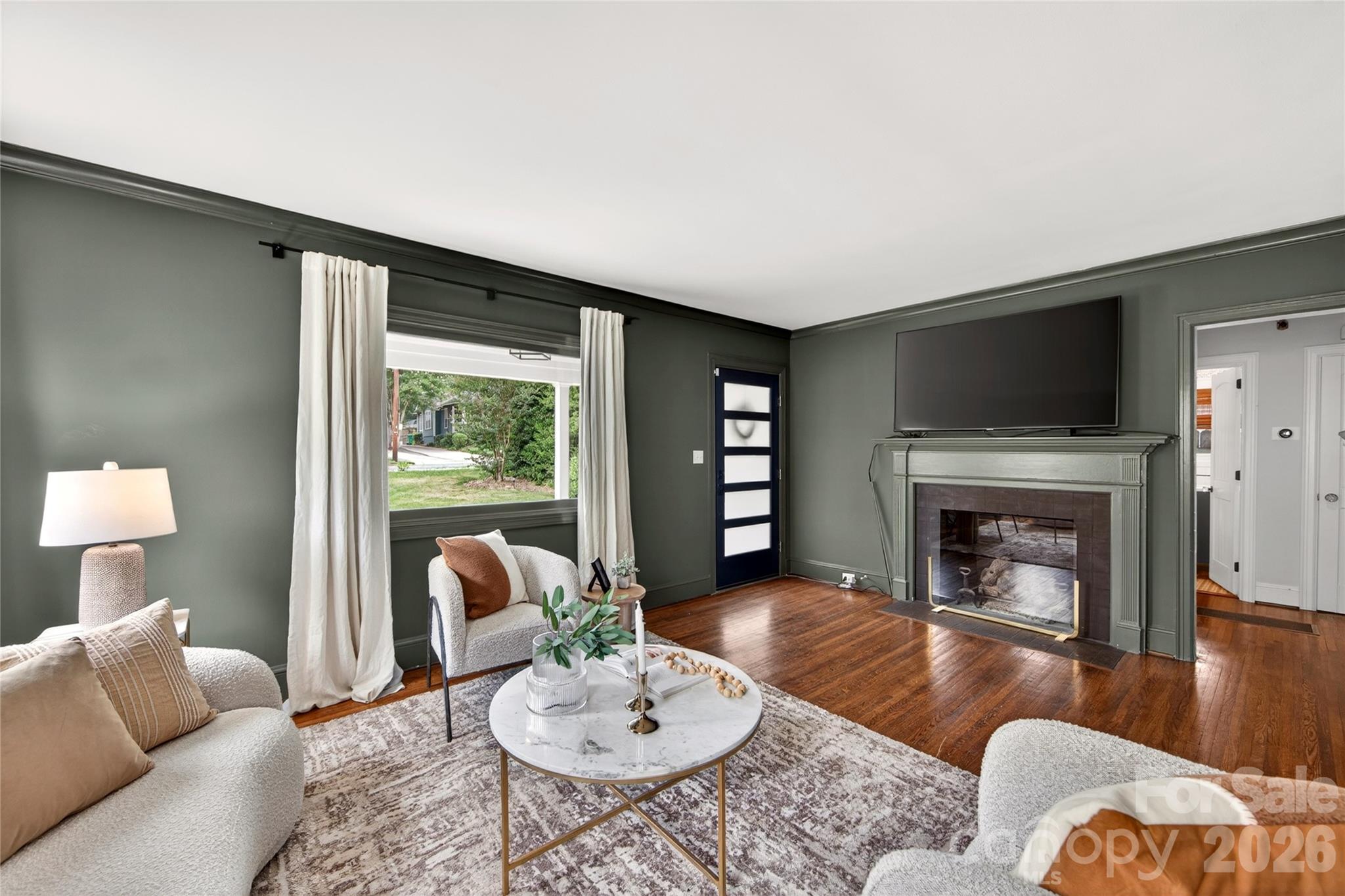 Photo 8 of 1825 Cumberland Avenue, Charlotte, NC