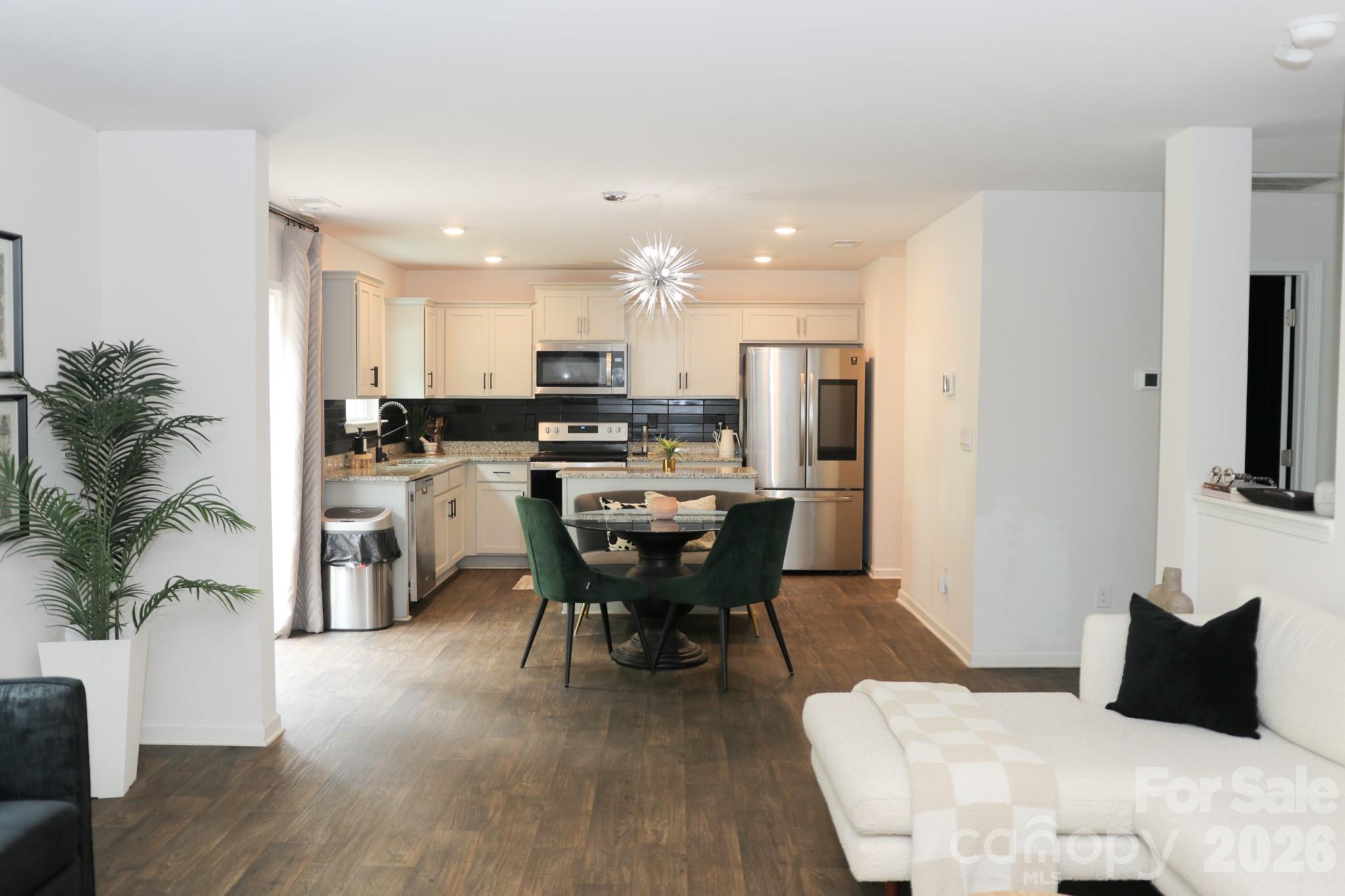 Photo 9 of 7121 Finnigan Road, Charlotte, NC