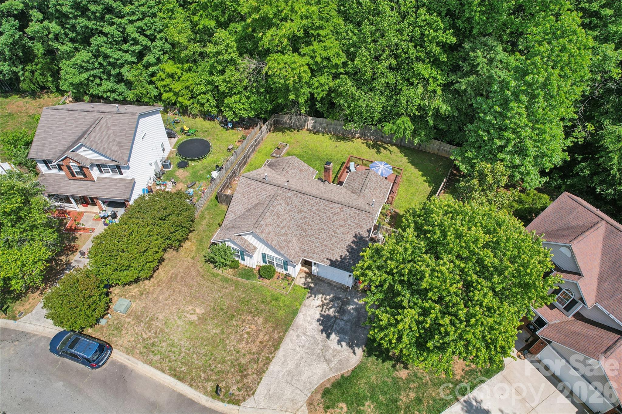 Photo 18 of 13221 Crooked Pine Court, Charlotte, NC