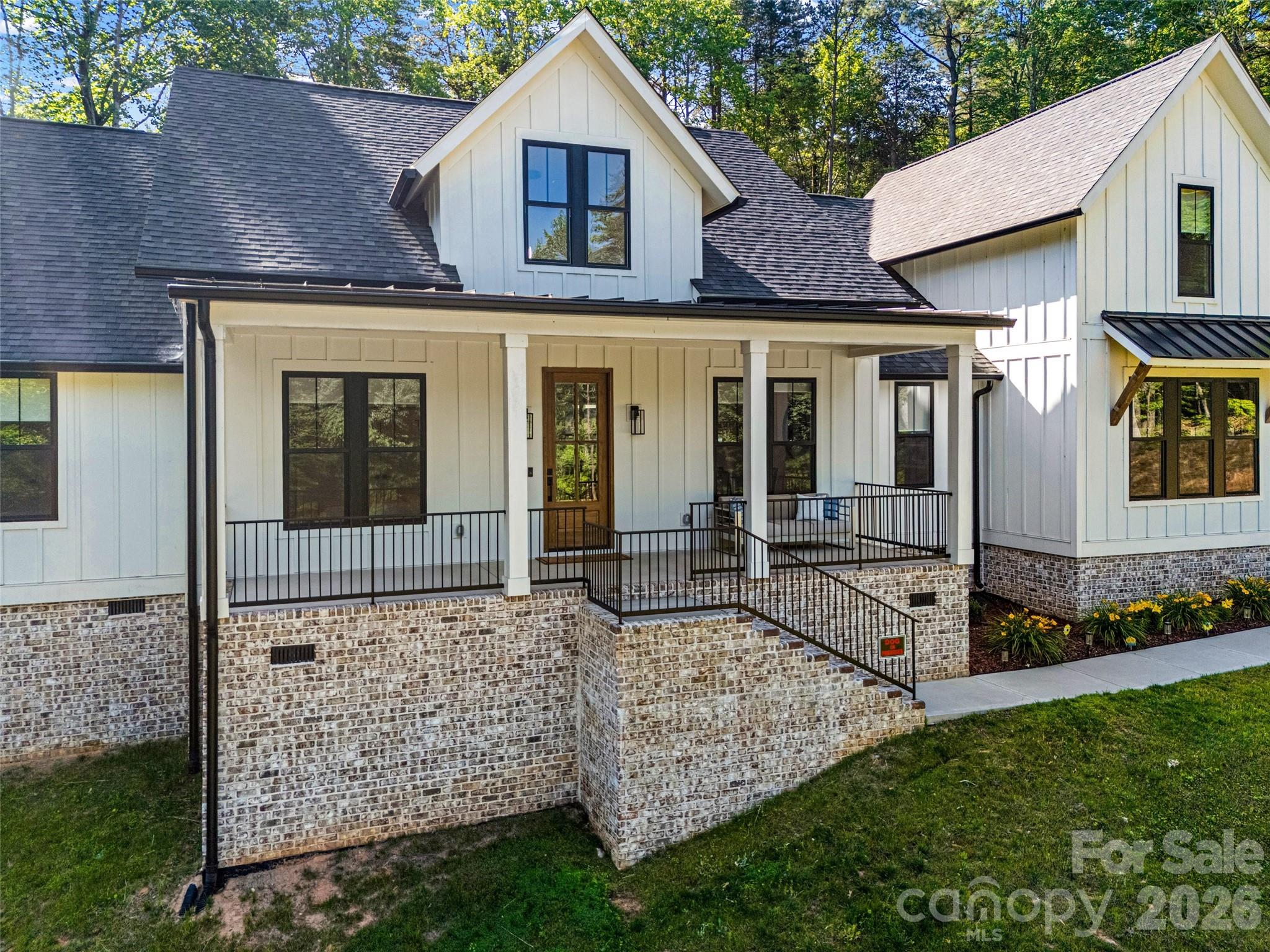 151 Greenbay Road, Mooresville, NC - photo 2 of 46