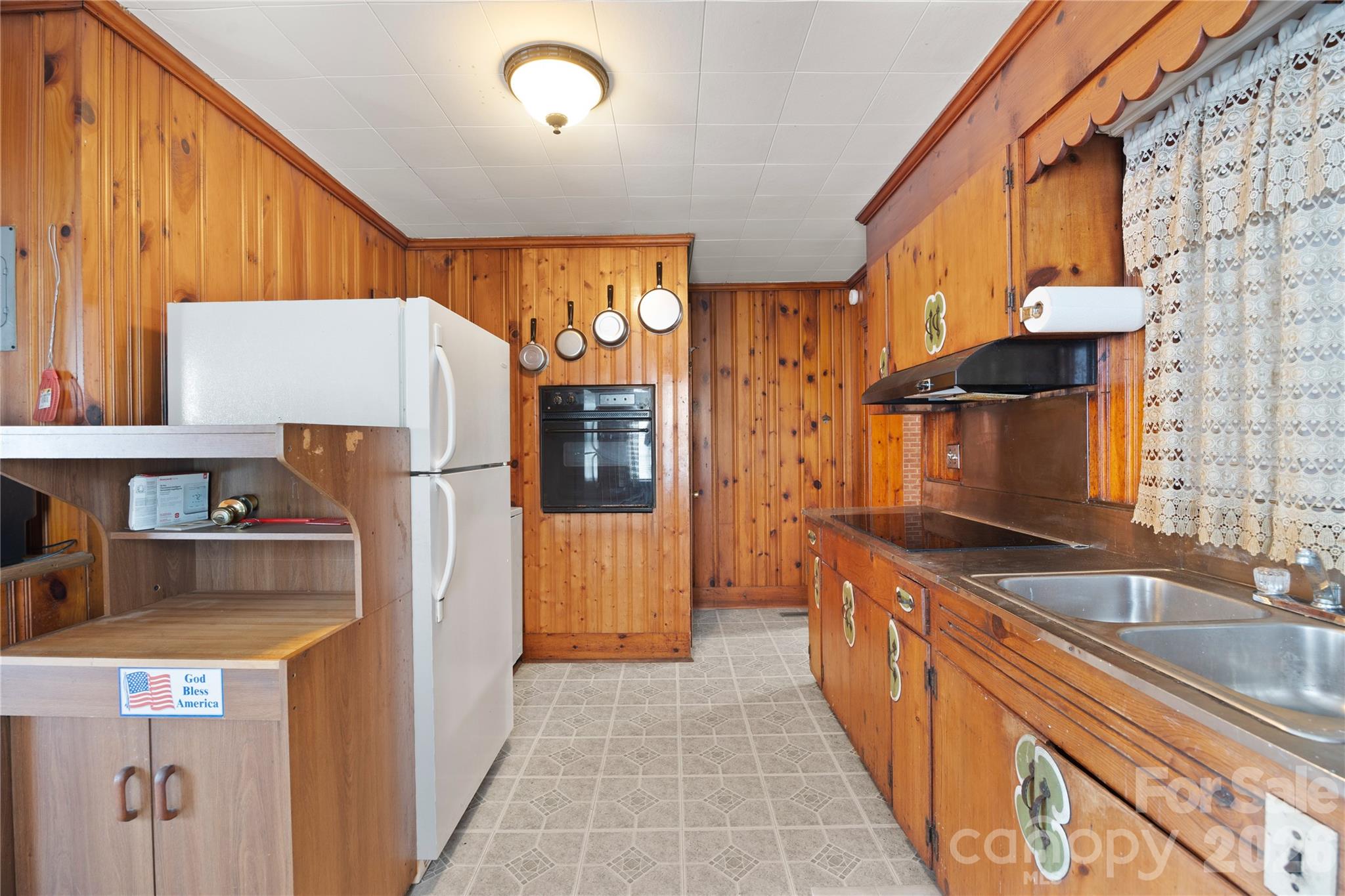 419 S Pearl Street, Troy, NC - photo 9 of 28