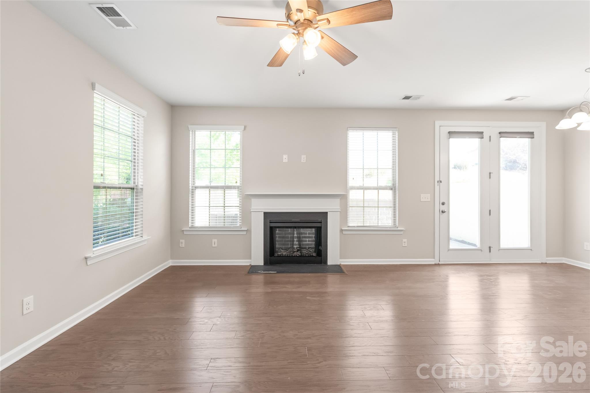 5662 Stonewells Drive, Charlotte, NC - photo 14 of 37