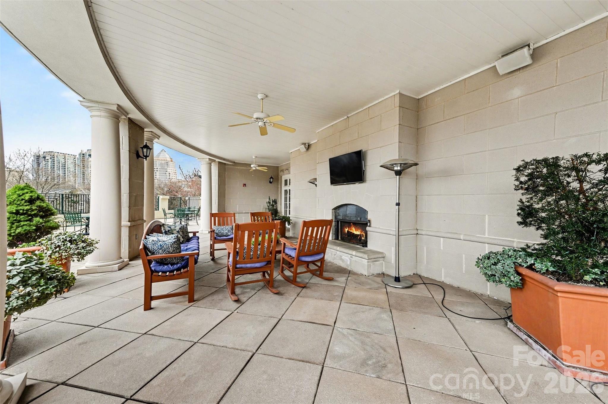 Photo 29 of 300 W 5th Street336, Charlotte, NC