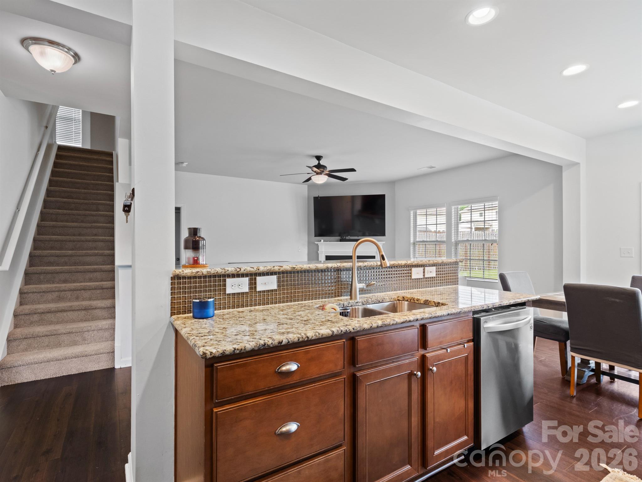 Photo 15 of 3702 Wiegon Lane, Charlotte, NC