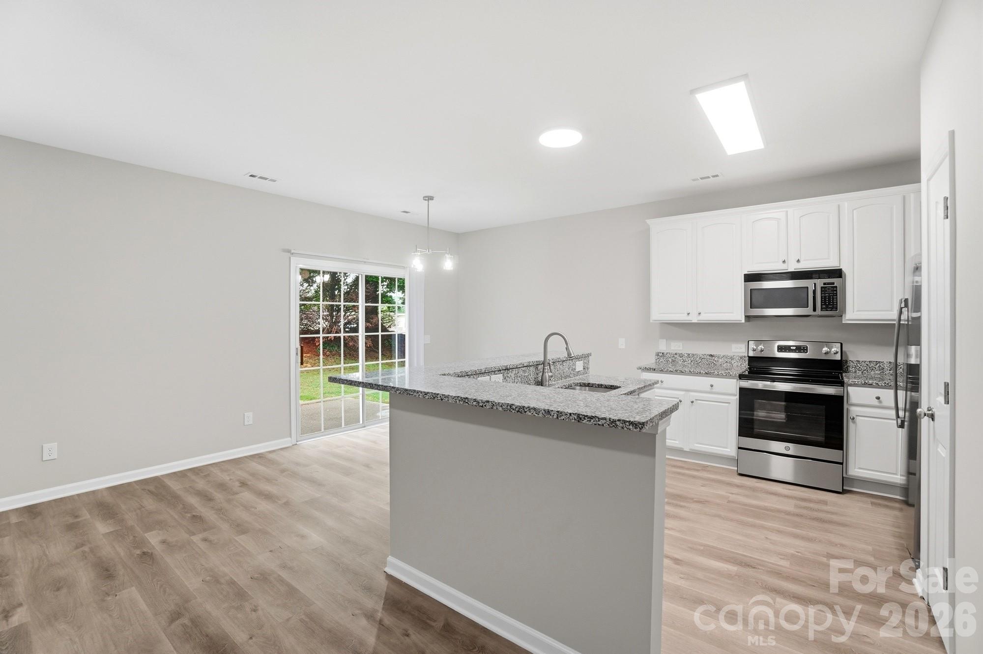 Photo 11 of 16844 Kettlewell Lane, Charlotte, NC